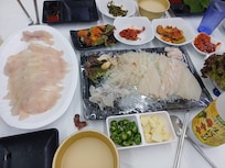 가성비 최고인 칼어니/영일횟집
까치복,광어,오징어회 등