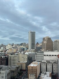 West view. 22nd floor.