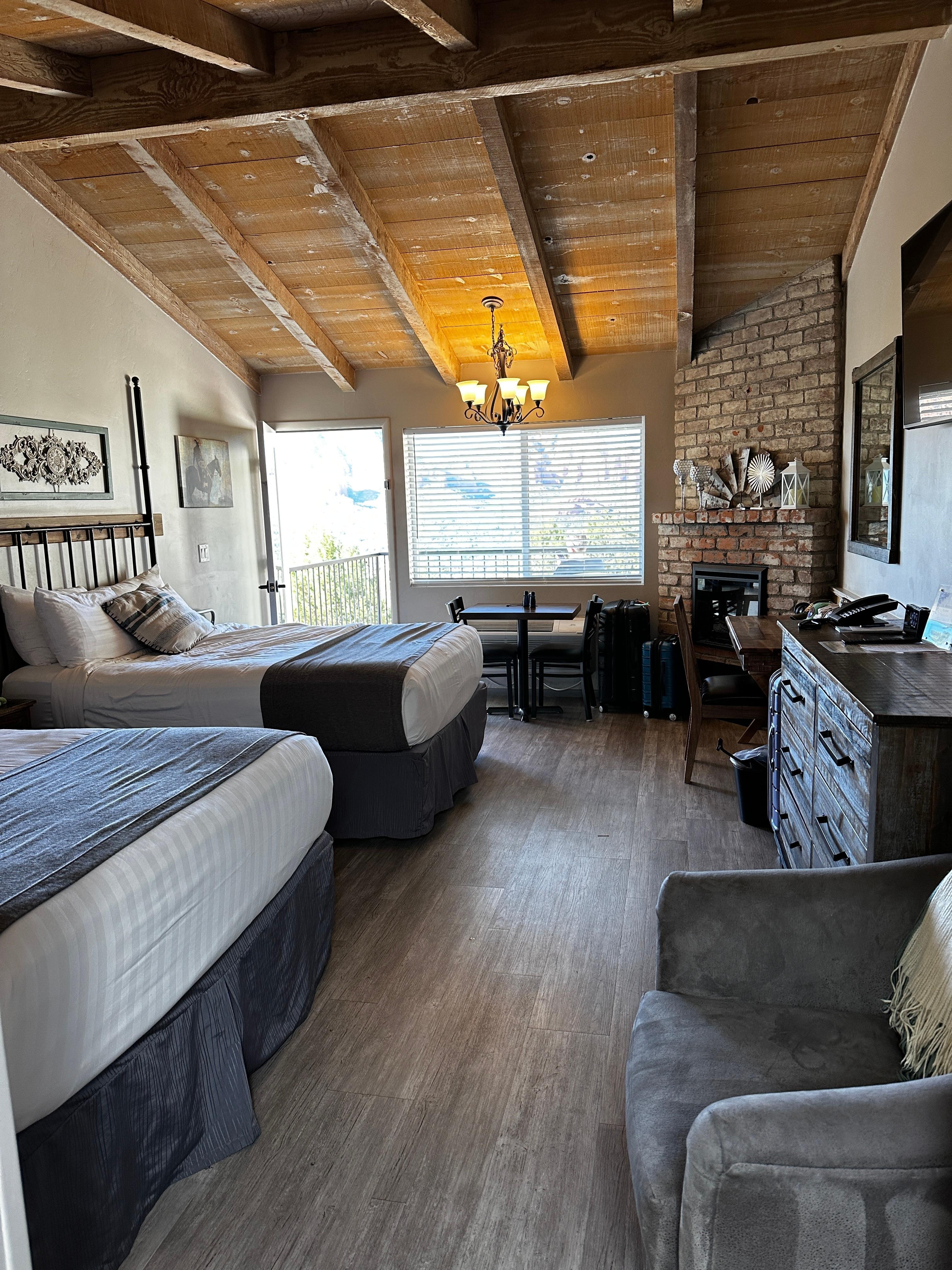 Double queen Mountain View 