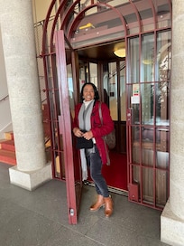 O elevador é lindo.