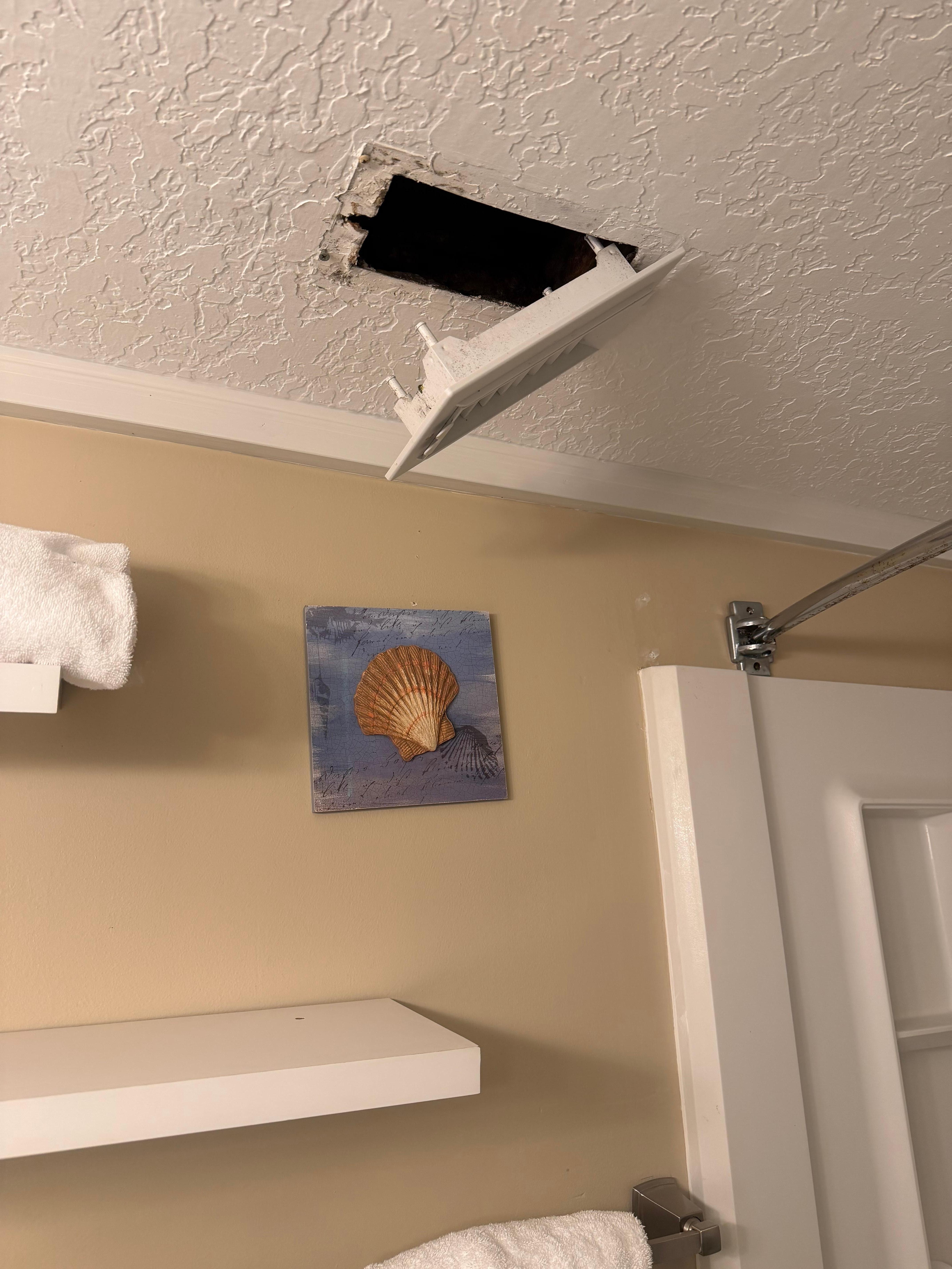 The air vent in the bathroom