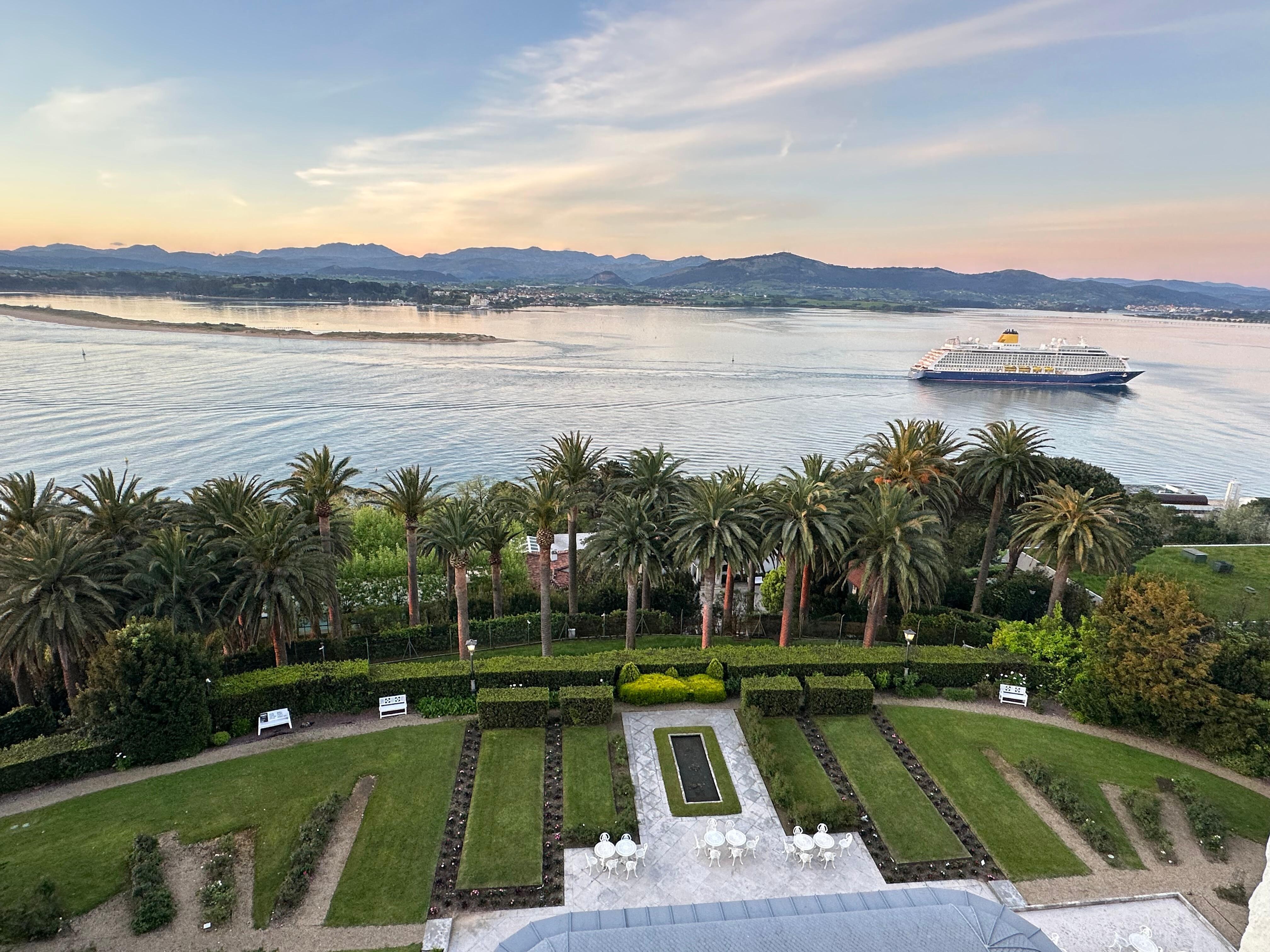Room View