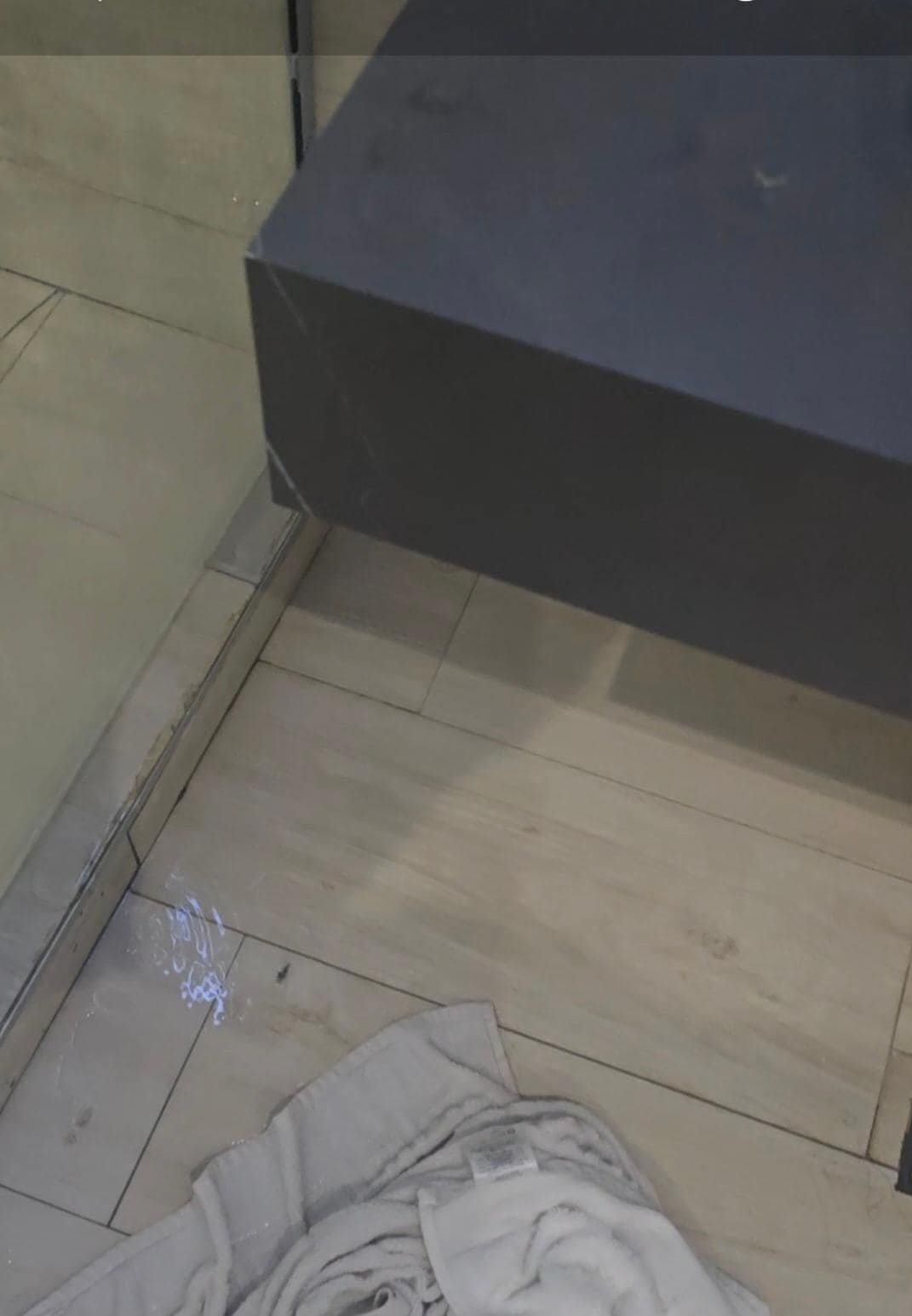 L’ eau stagnante après mon bain 