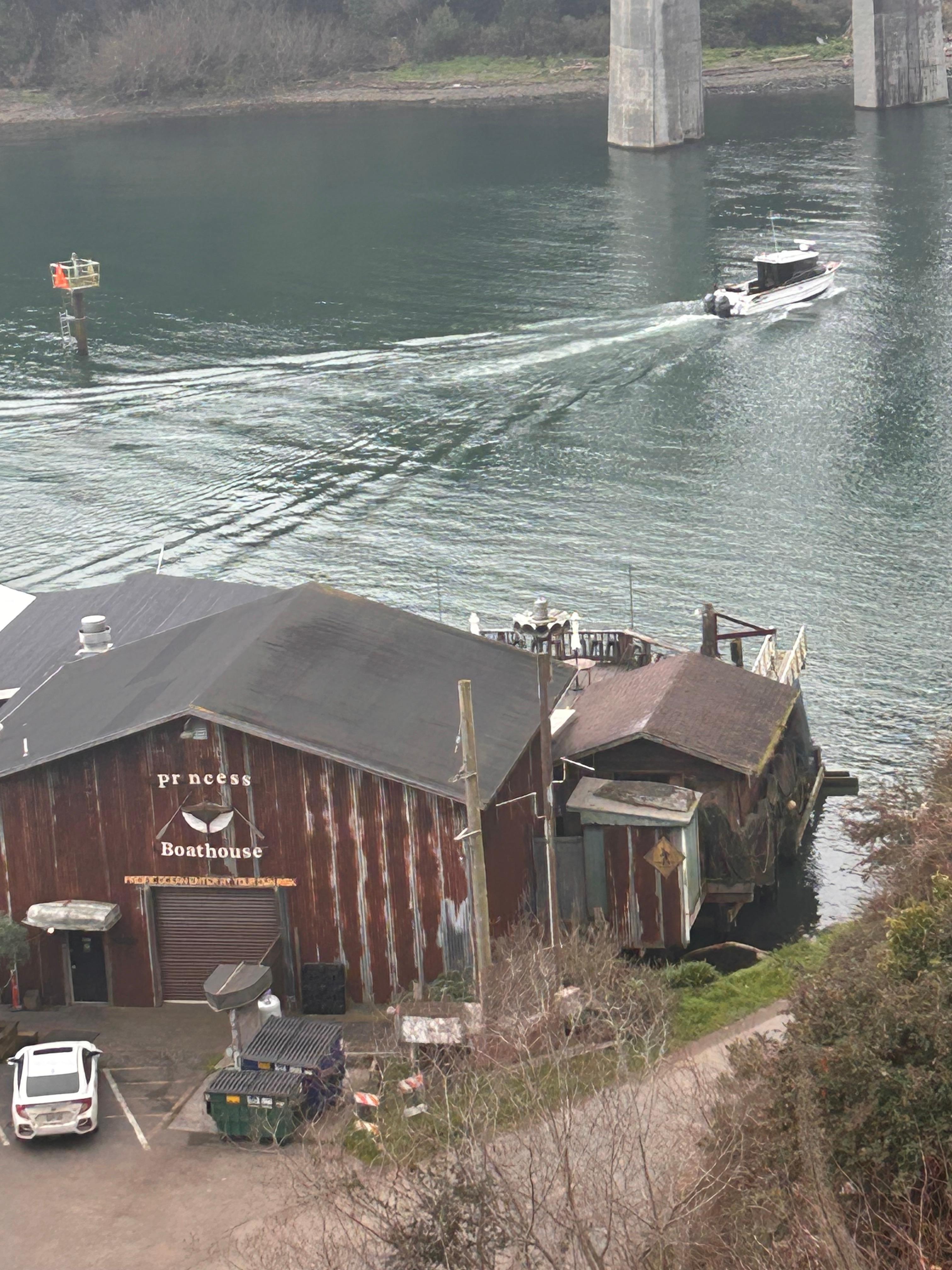 Princess seafood resturant on Noyo River 