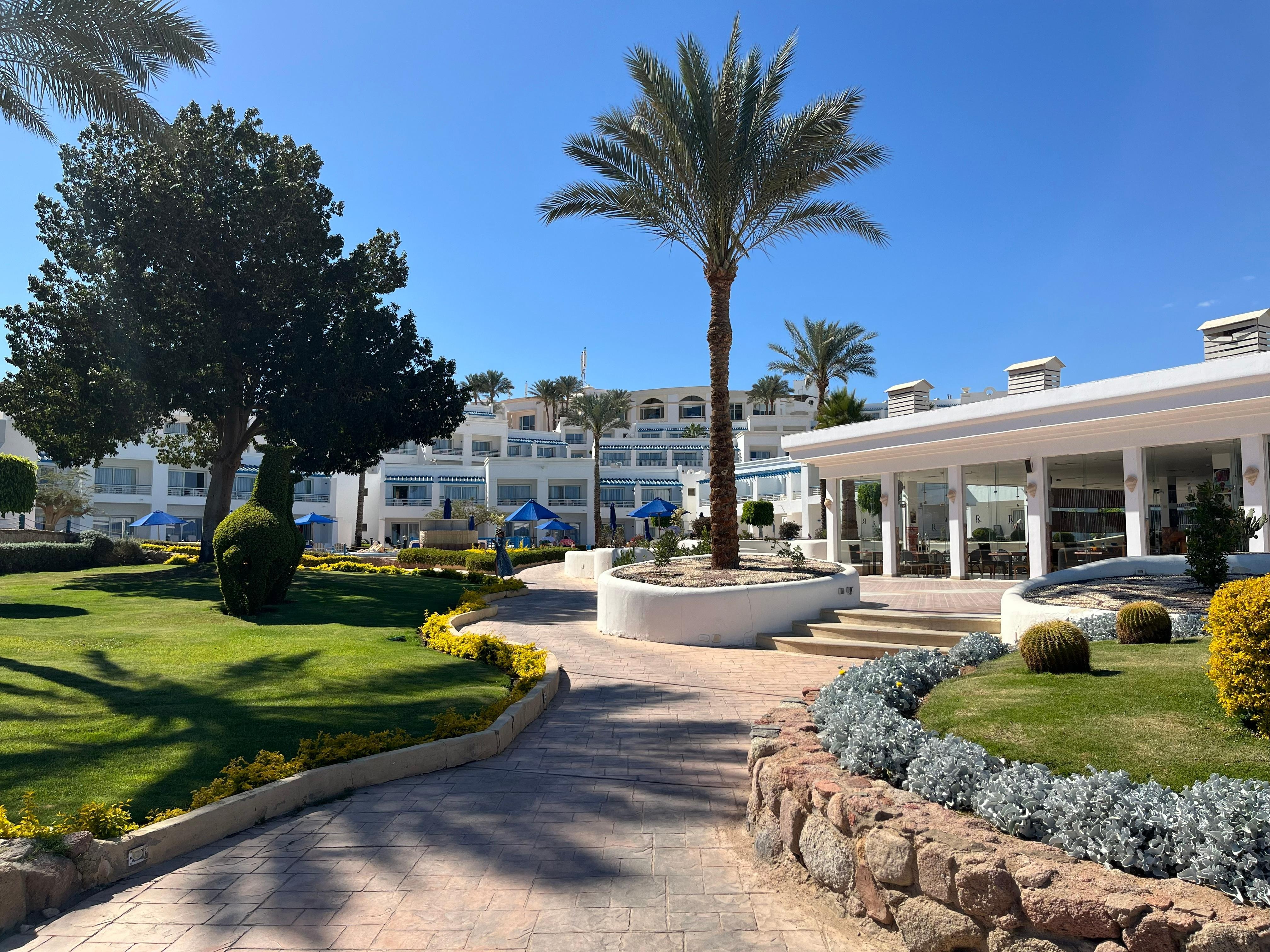 Everywhere the gardening was beautifully done.