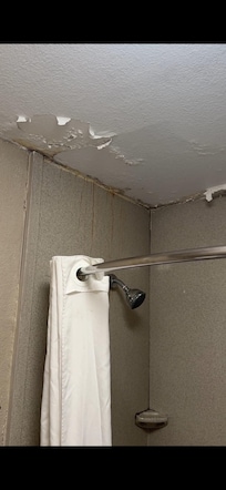 Falling ceiling