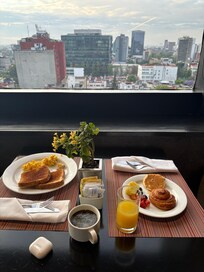 Cafe da manha completo