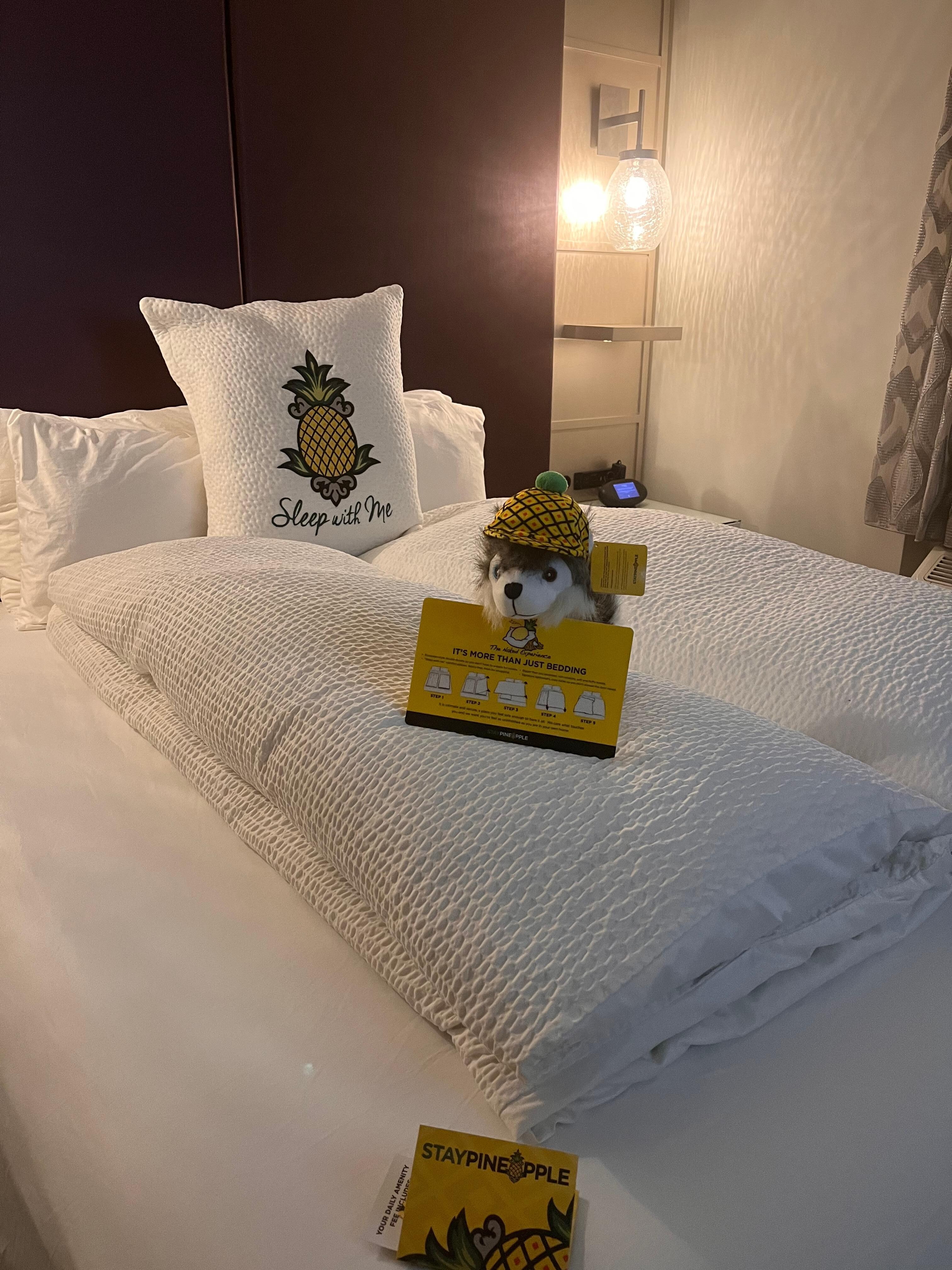 Book Staypineapple, An Artful Hotel, Midtown in New York | Hotels.com