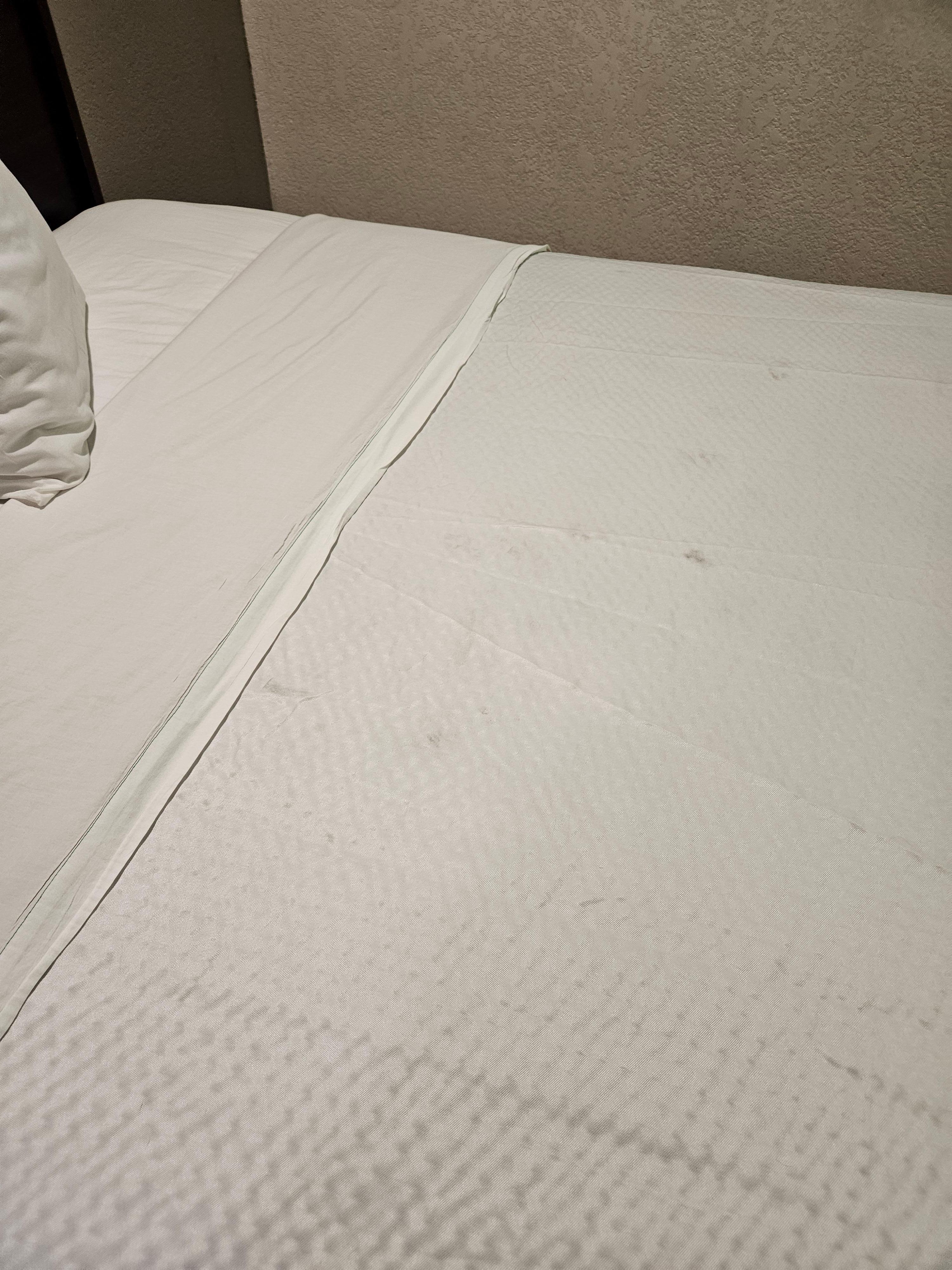 Blanket had dirt and stains 