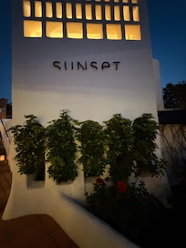 Sunset Bar