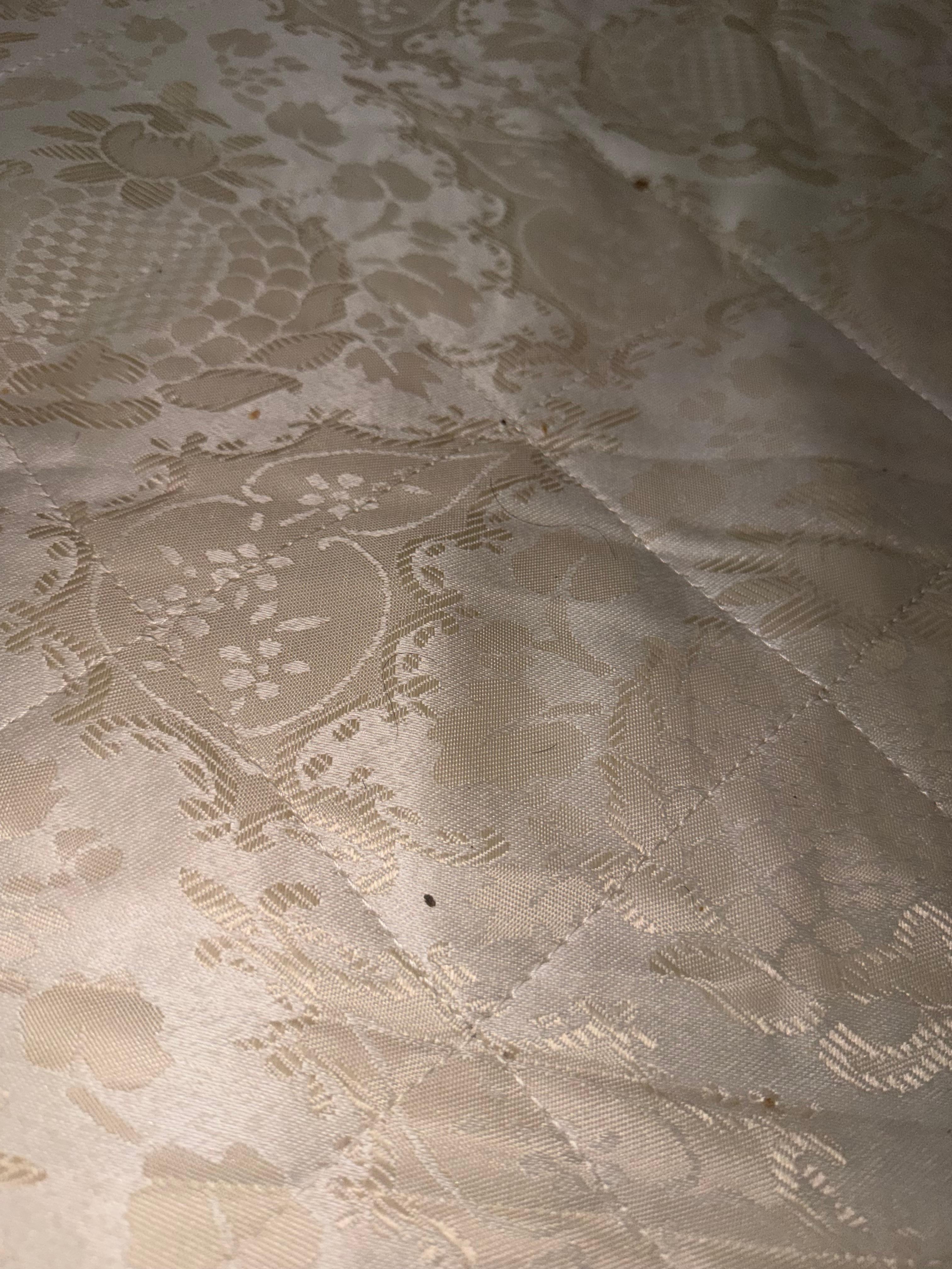 Pull out mattress was covered in crumbs and hair 