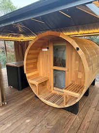 Sauna and cold plunge