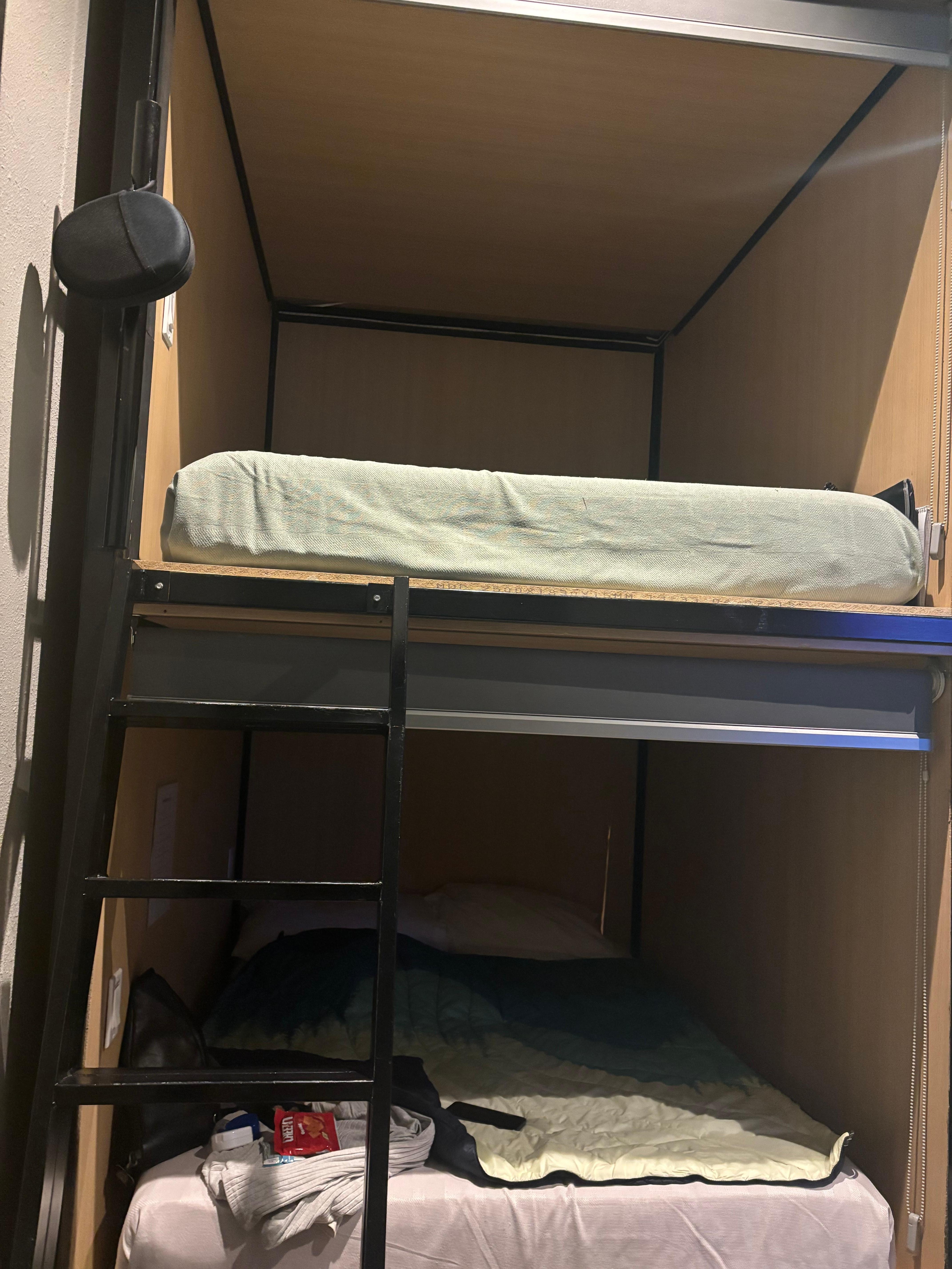 My teen daughter absolutely loved this setup!