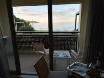 Nydelig beliggenhet rett ved stranden