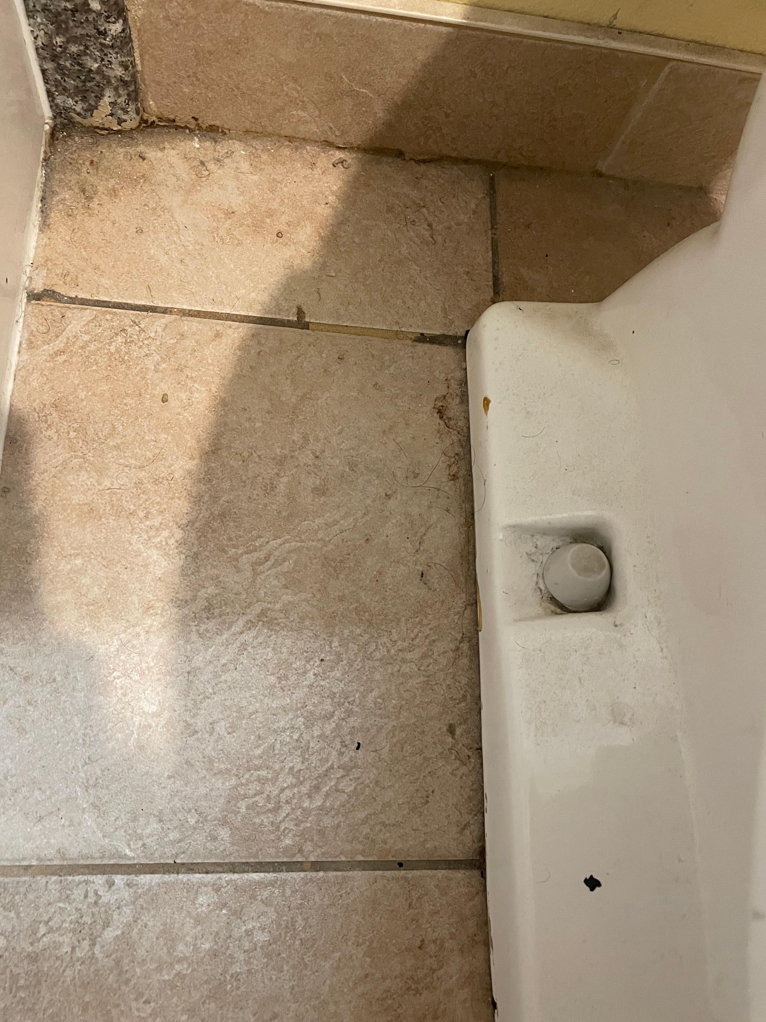 Shower corner
