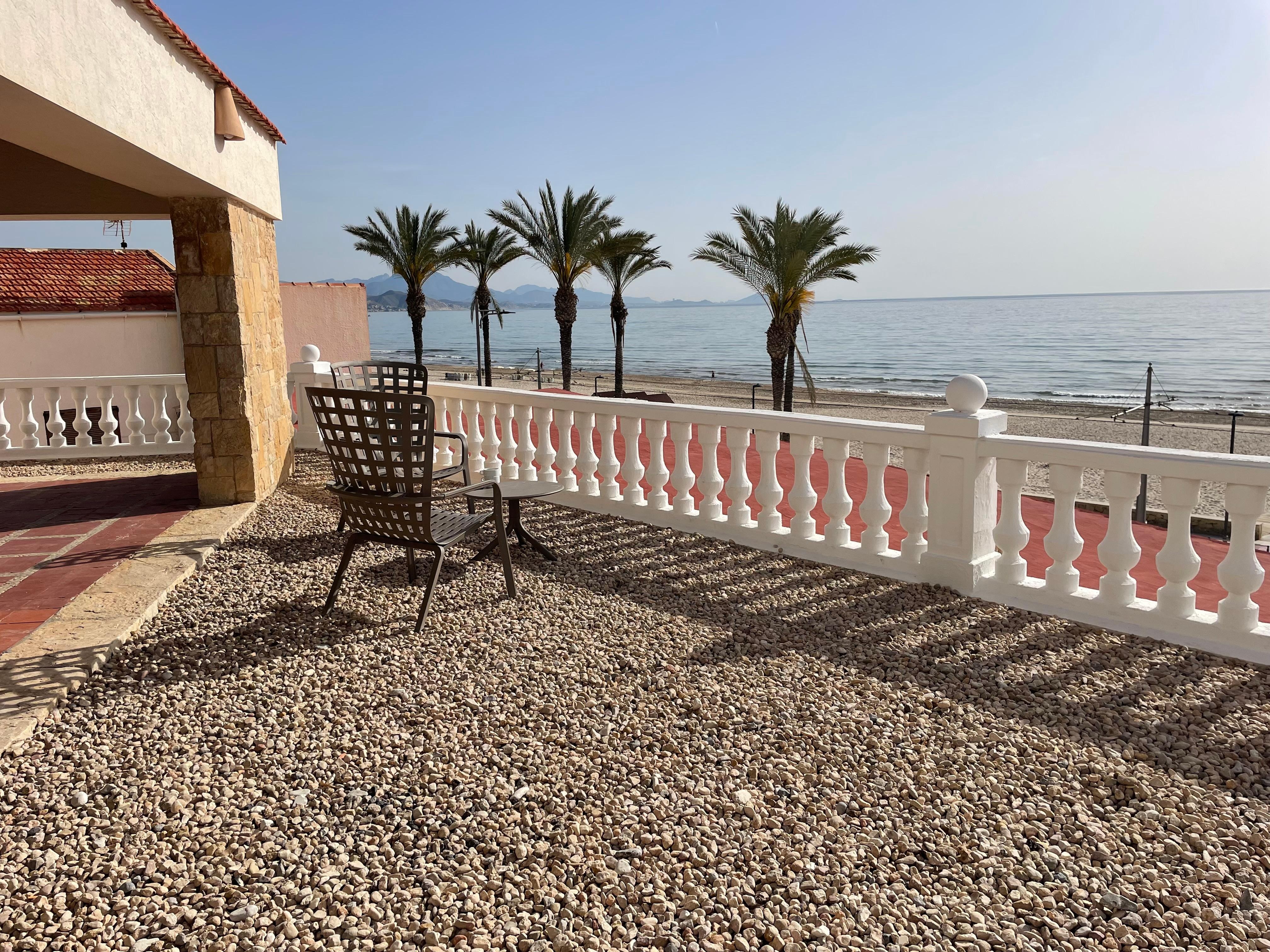 Communal first floor terrace