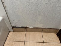 Dirty nasty bathroom