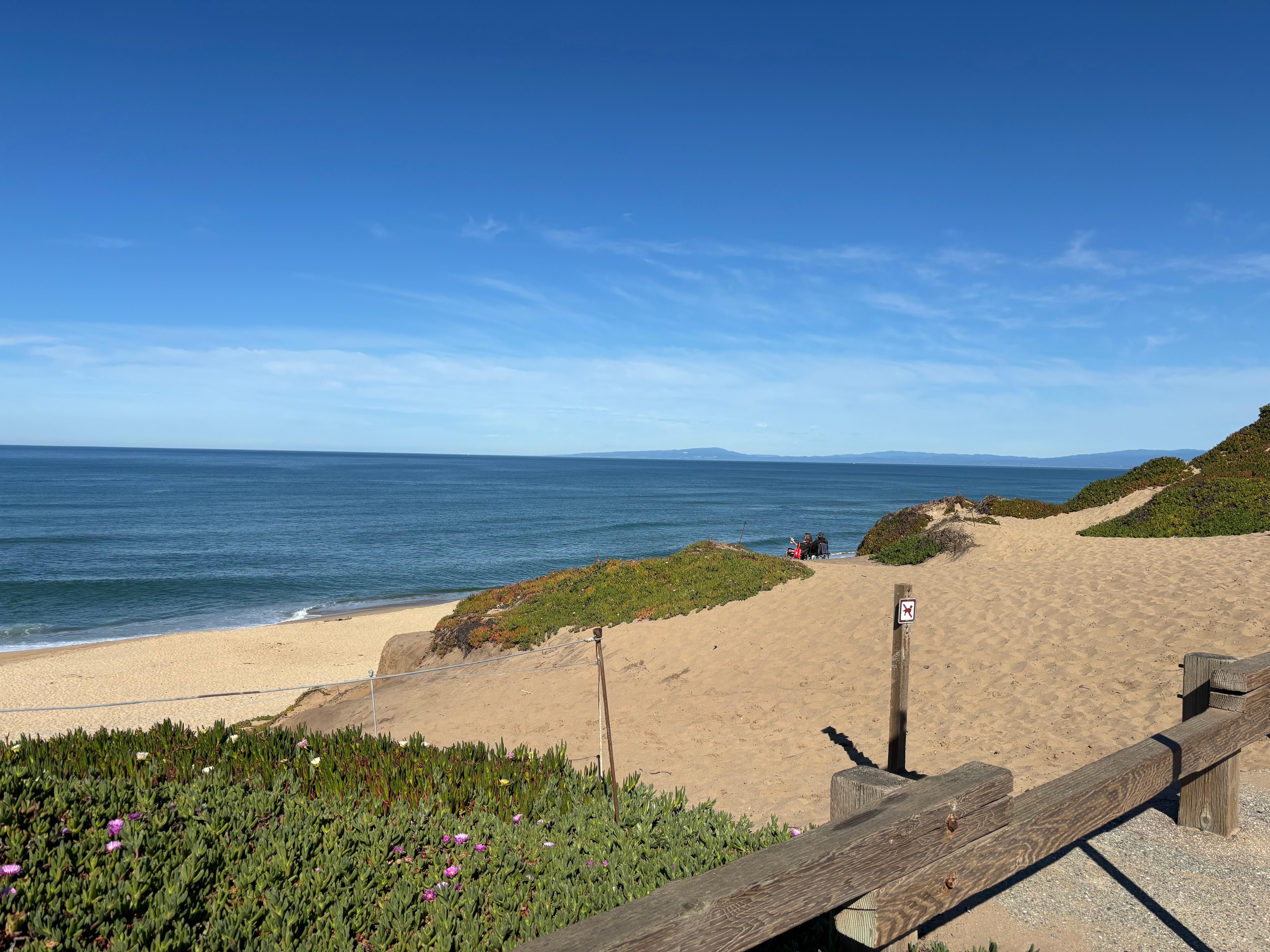 15 minute walk to beach. 5 minute drive. 