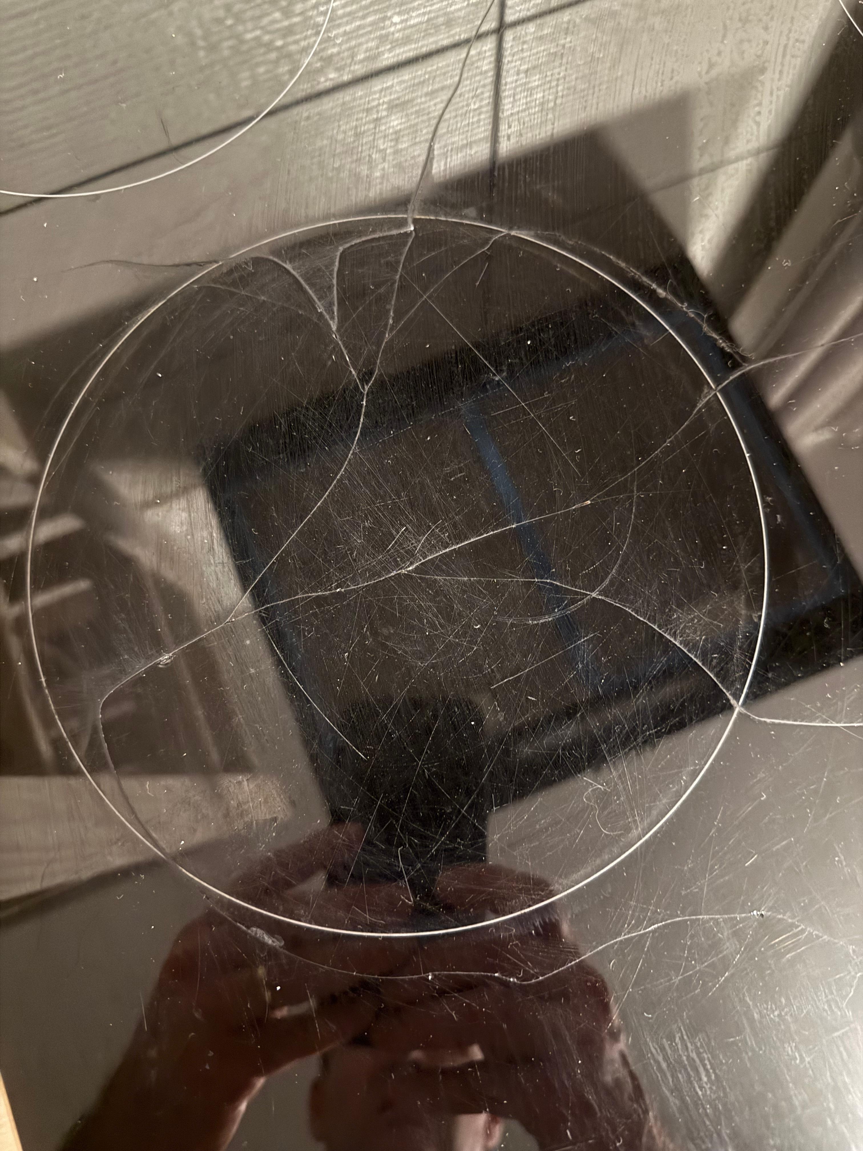 Plaque de cuisson cassée 