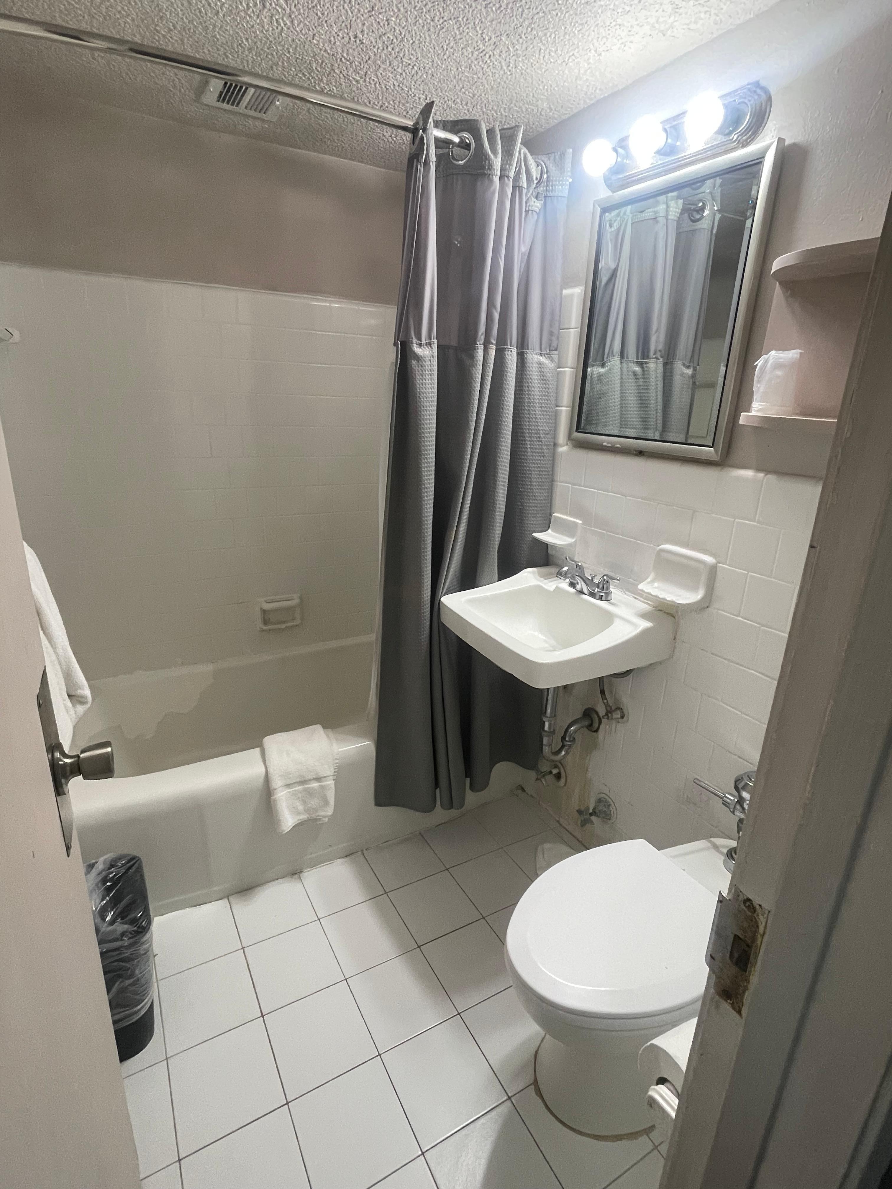 Very dirty bathroom. 