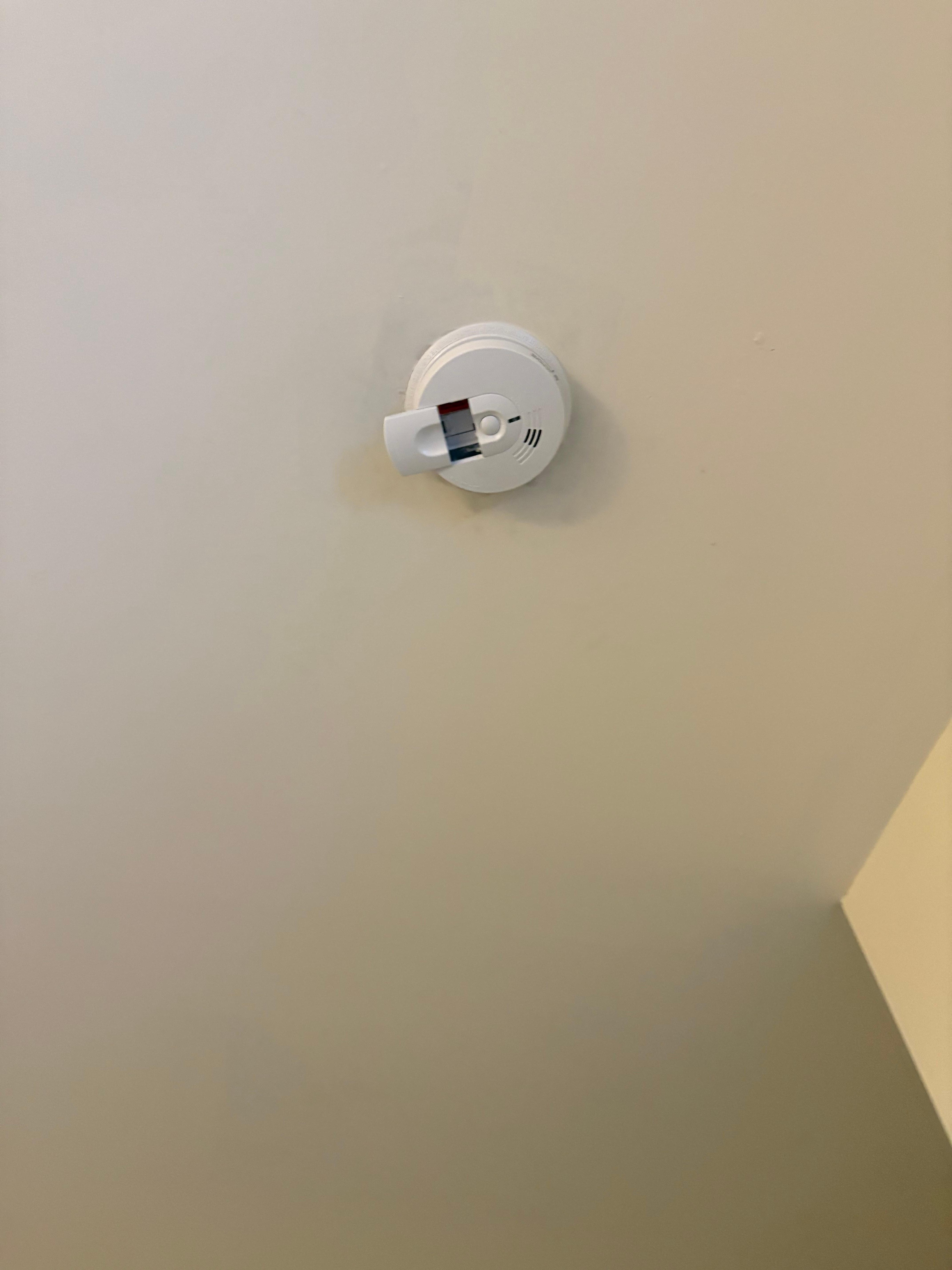 Smoke detector without the battery pic taken the night we got there