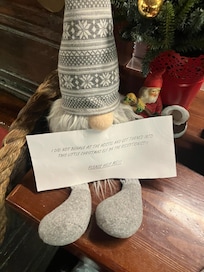 A gnome at the reception 😁