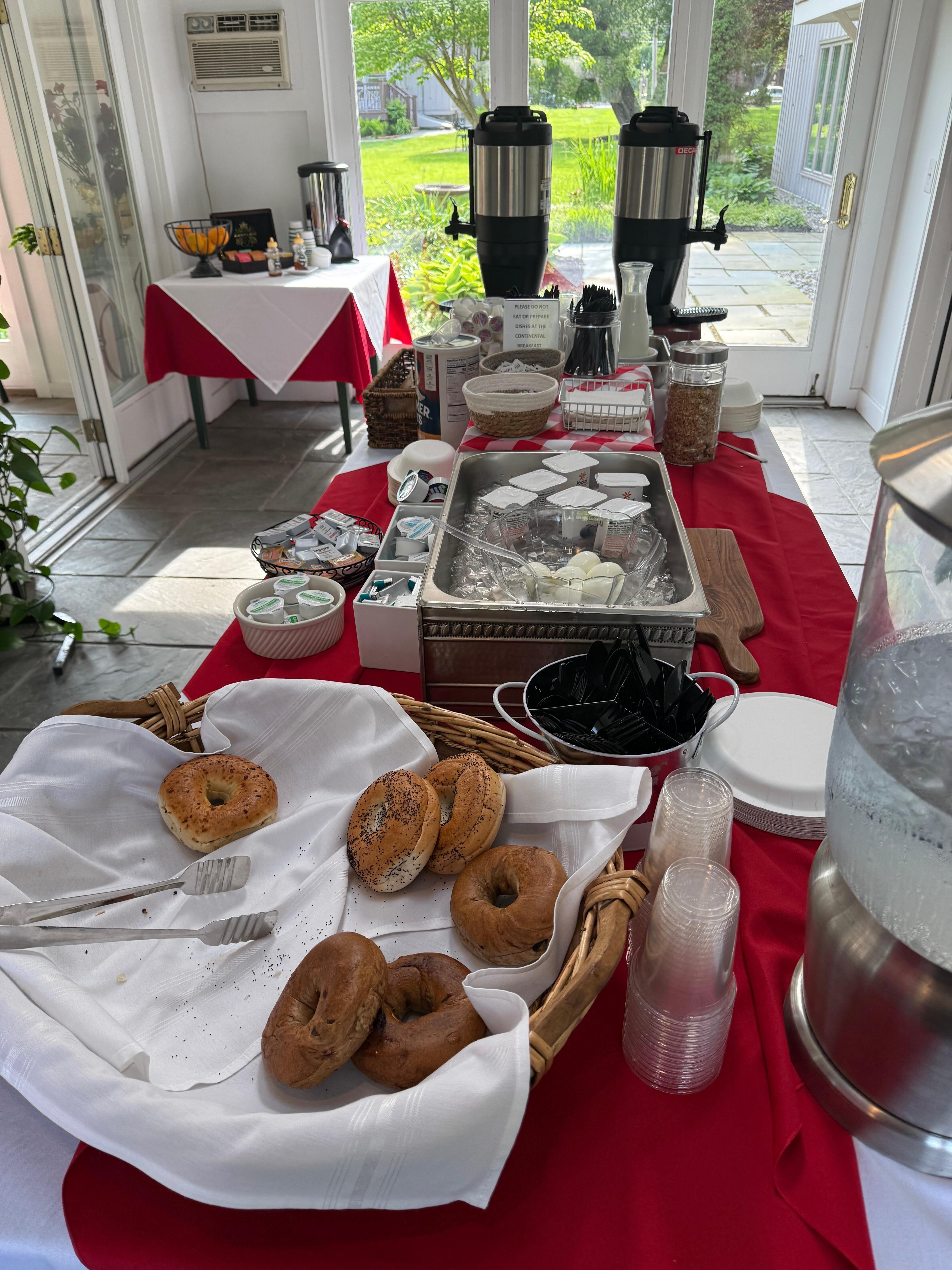 Breakfast 
