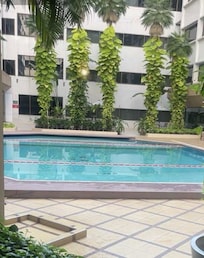 Basseng i 5. etasje - i tillegg til basseng i 12.