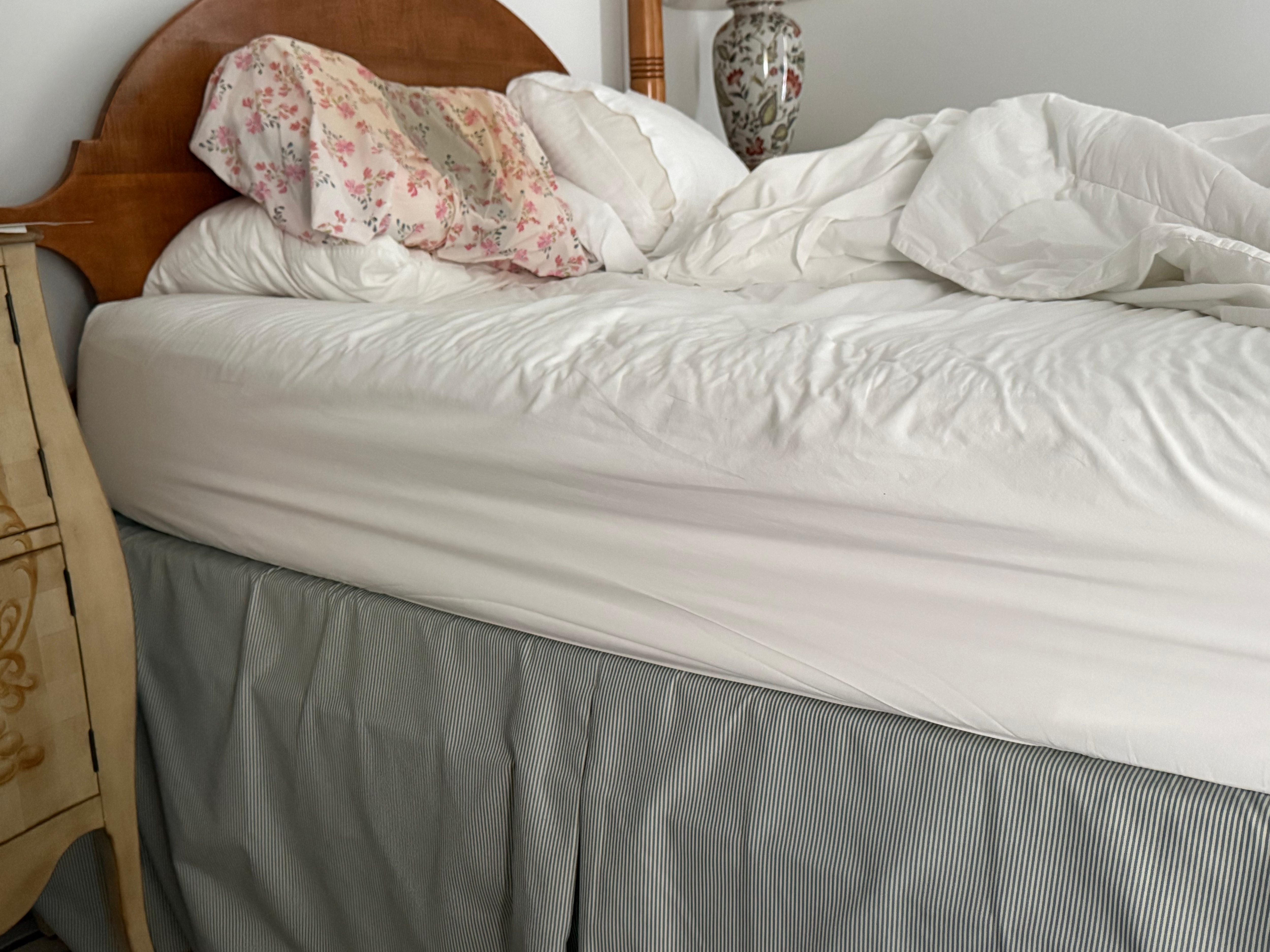 Very high positioned mattress.  