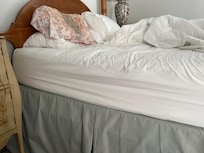 Very high positioned mattress.