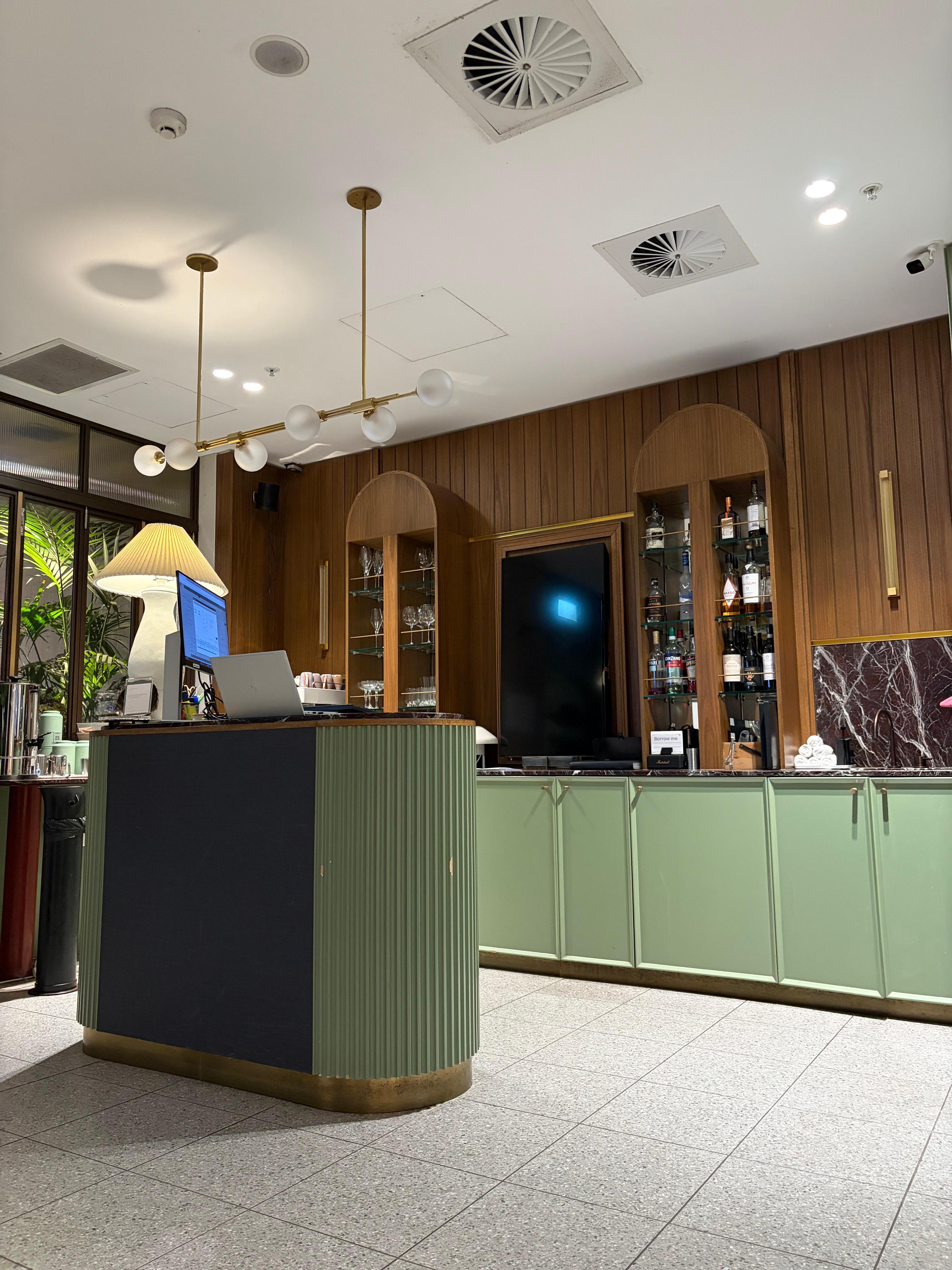 Hotel reception area where we reported the air conditioning issue.