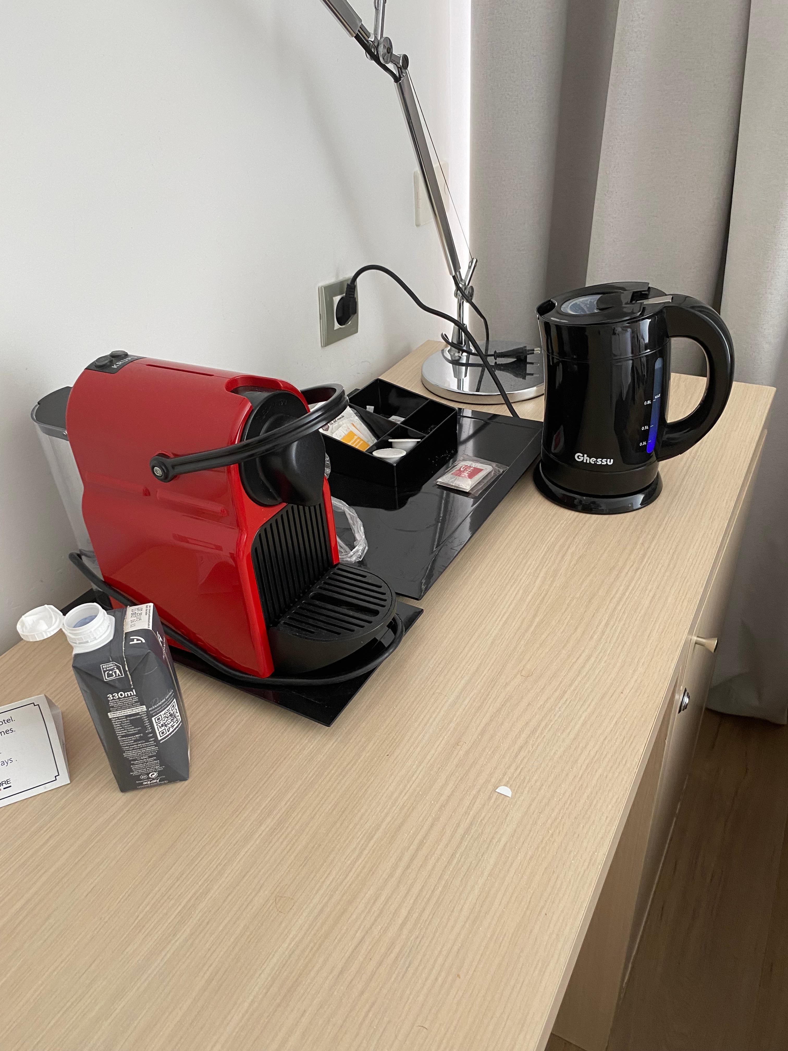 Room coffee facilities