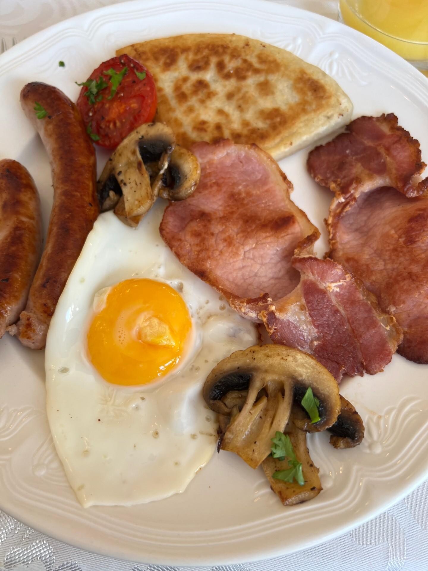 Breakfast with my own choice of items. There are others if you like them.