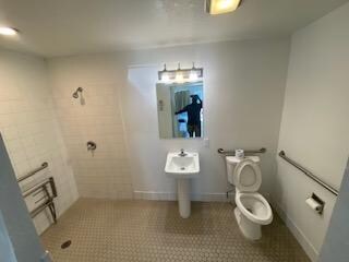 One-room bathroom