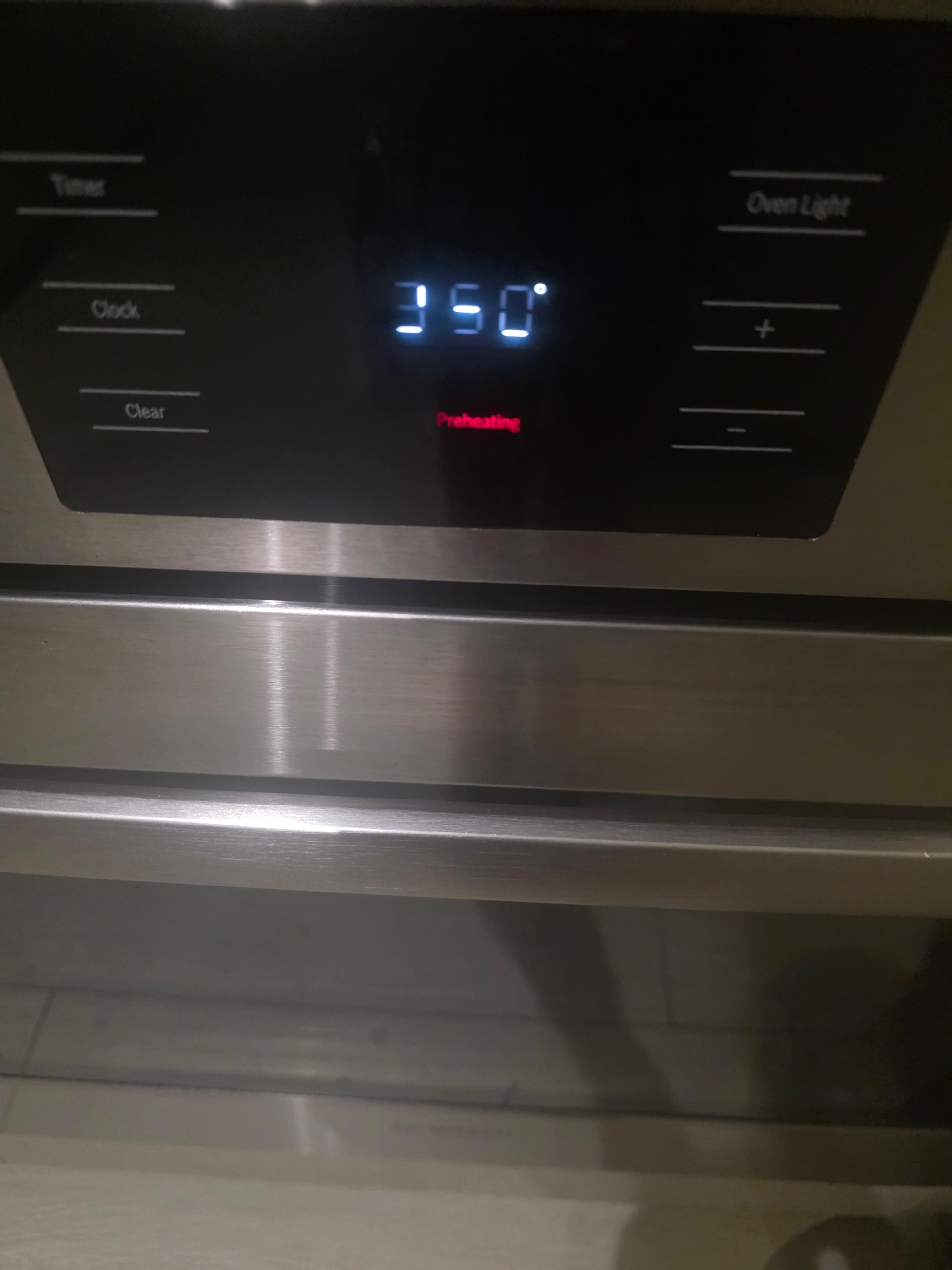 Hard to read the temperature setting on oven when numbers do not light up properly 