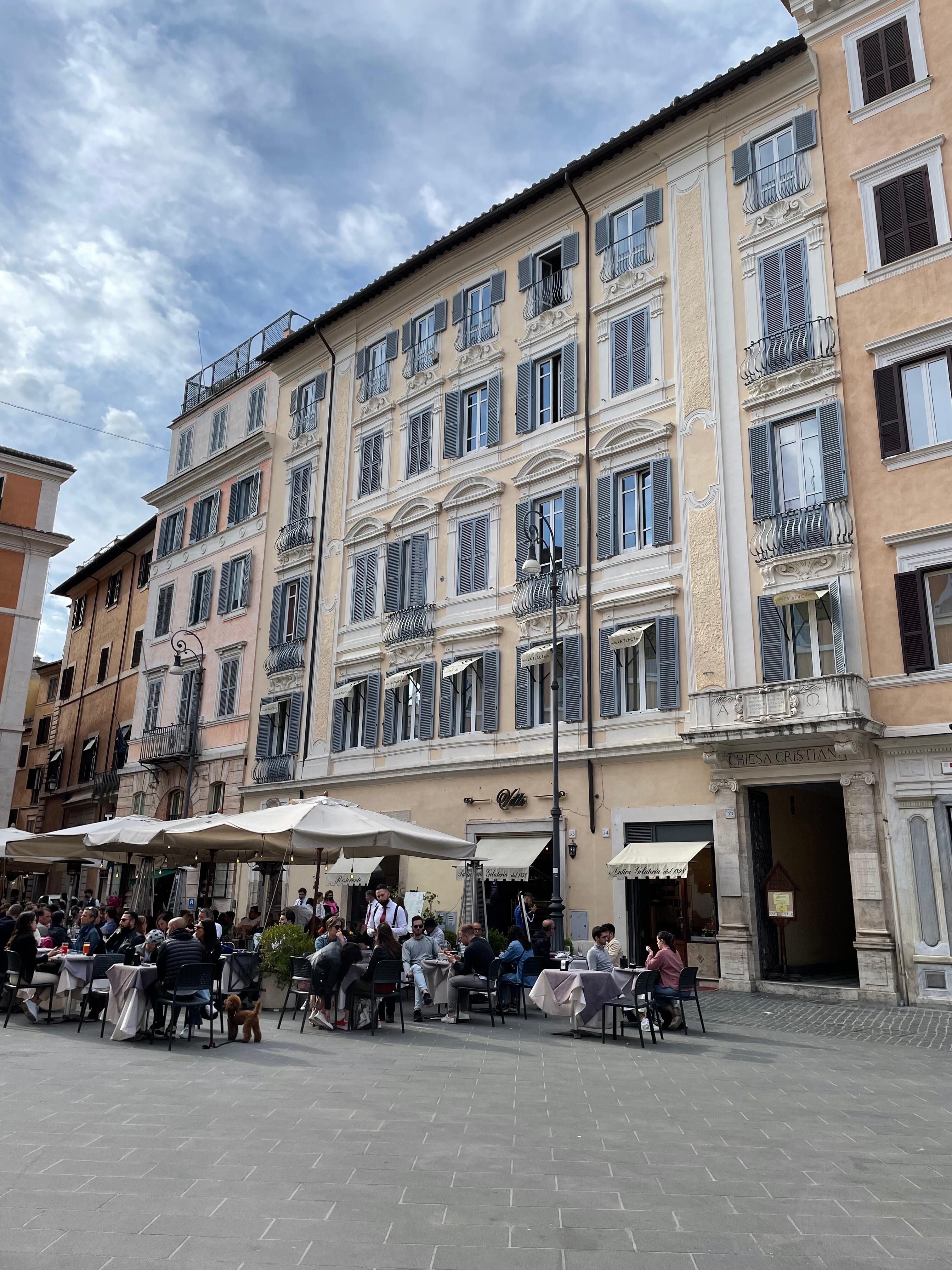 Book Splendor Suite Roma in Rome | Hotels.com