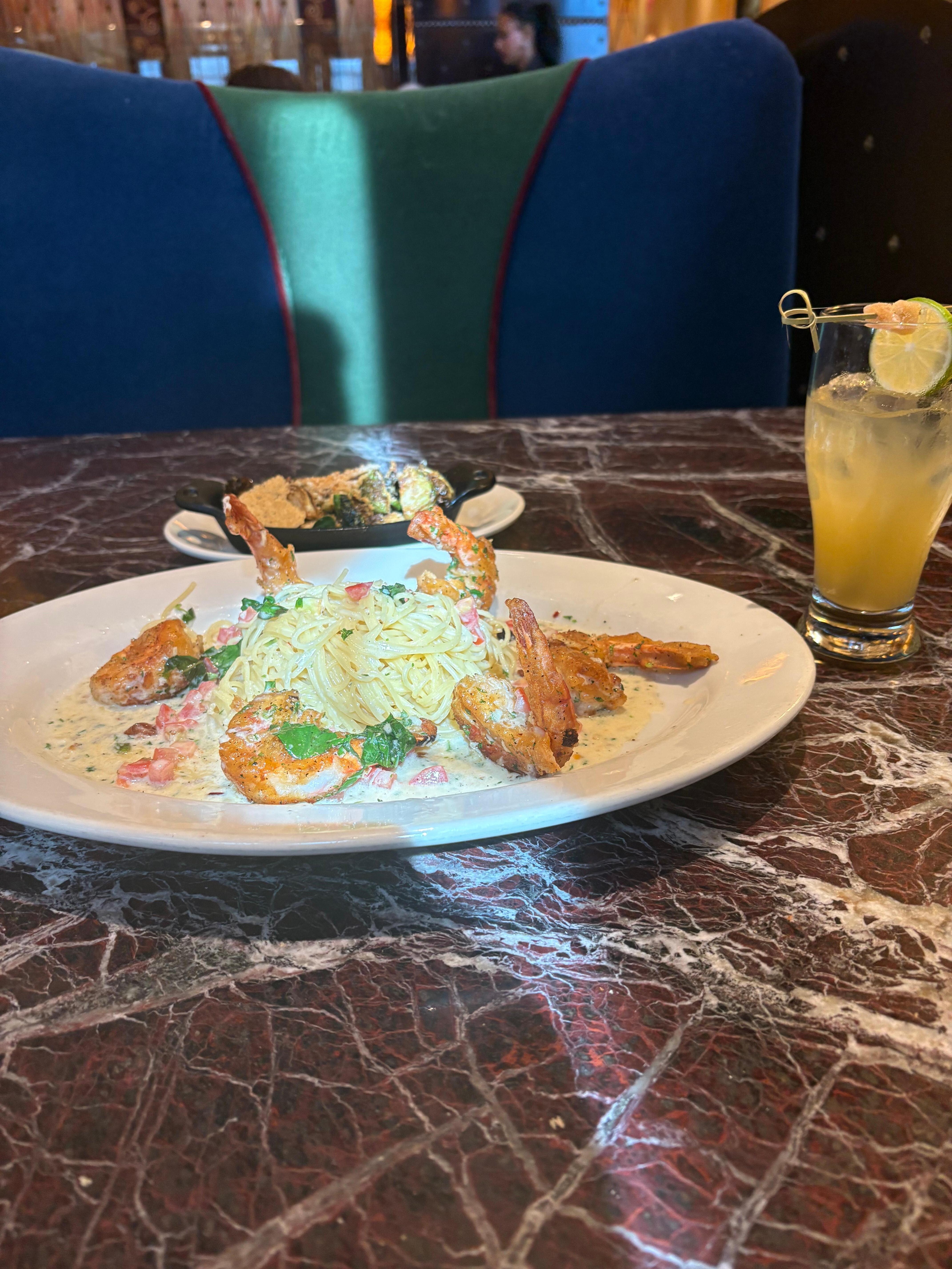 I love to eat, so I went to a restaurant in the Galleria called the Luxe. 