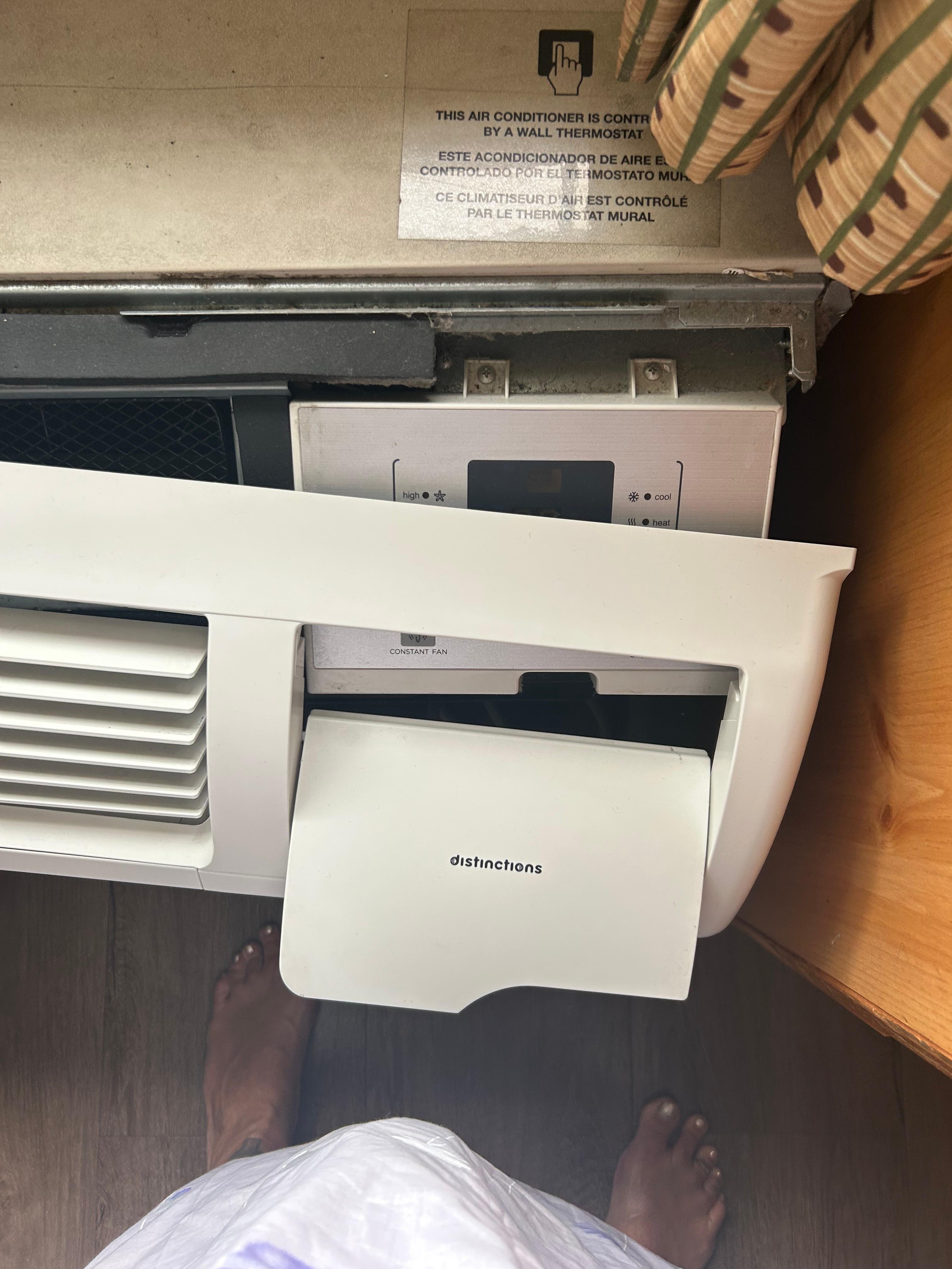 The air conditioner falling apart 