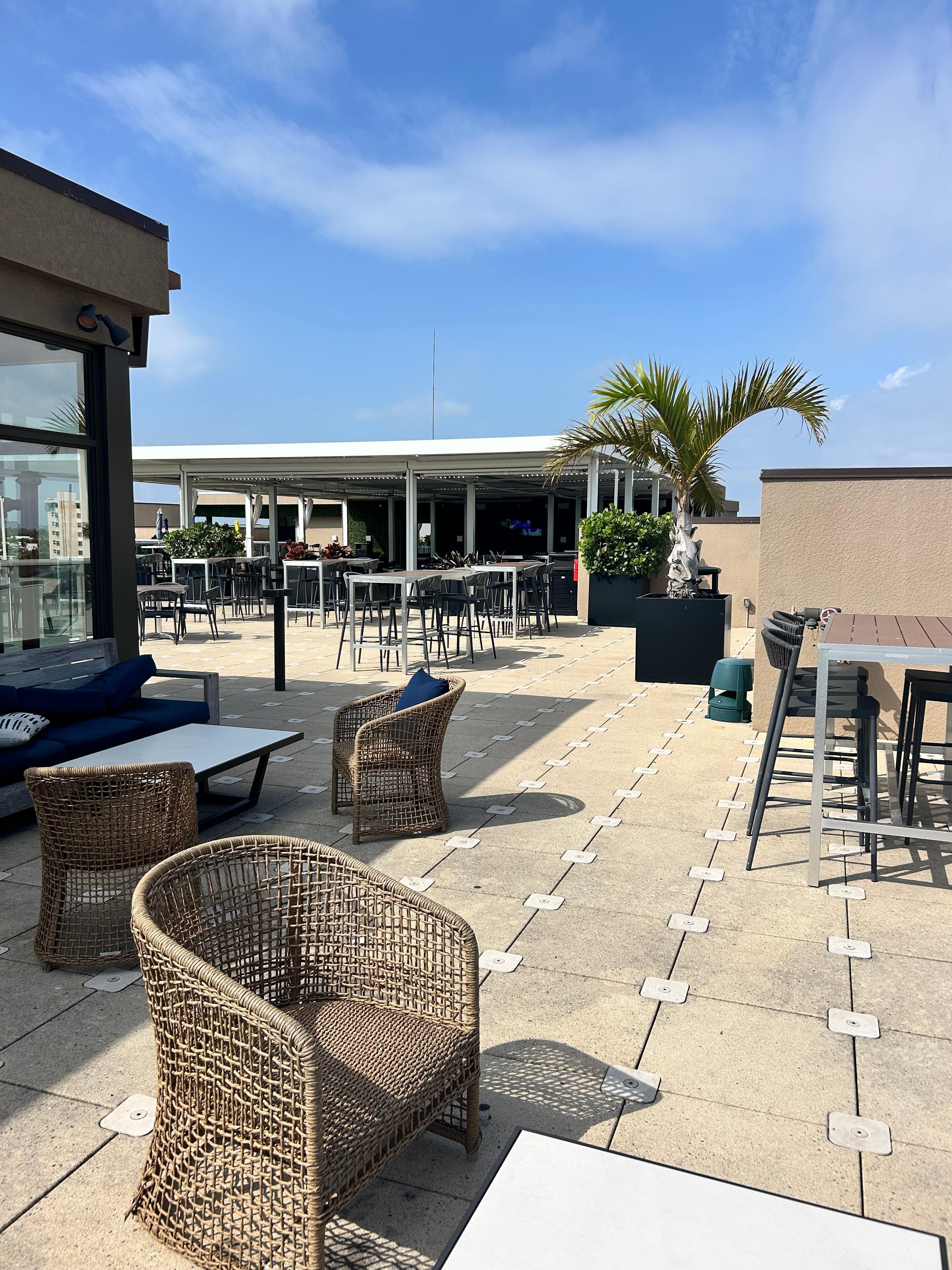 The roof top area with a bar, food and live music was a bonus , loved this area!