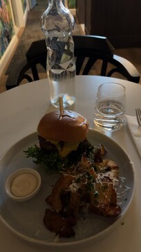 Burger på Sjøhuset
