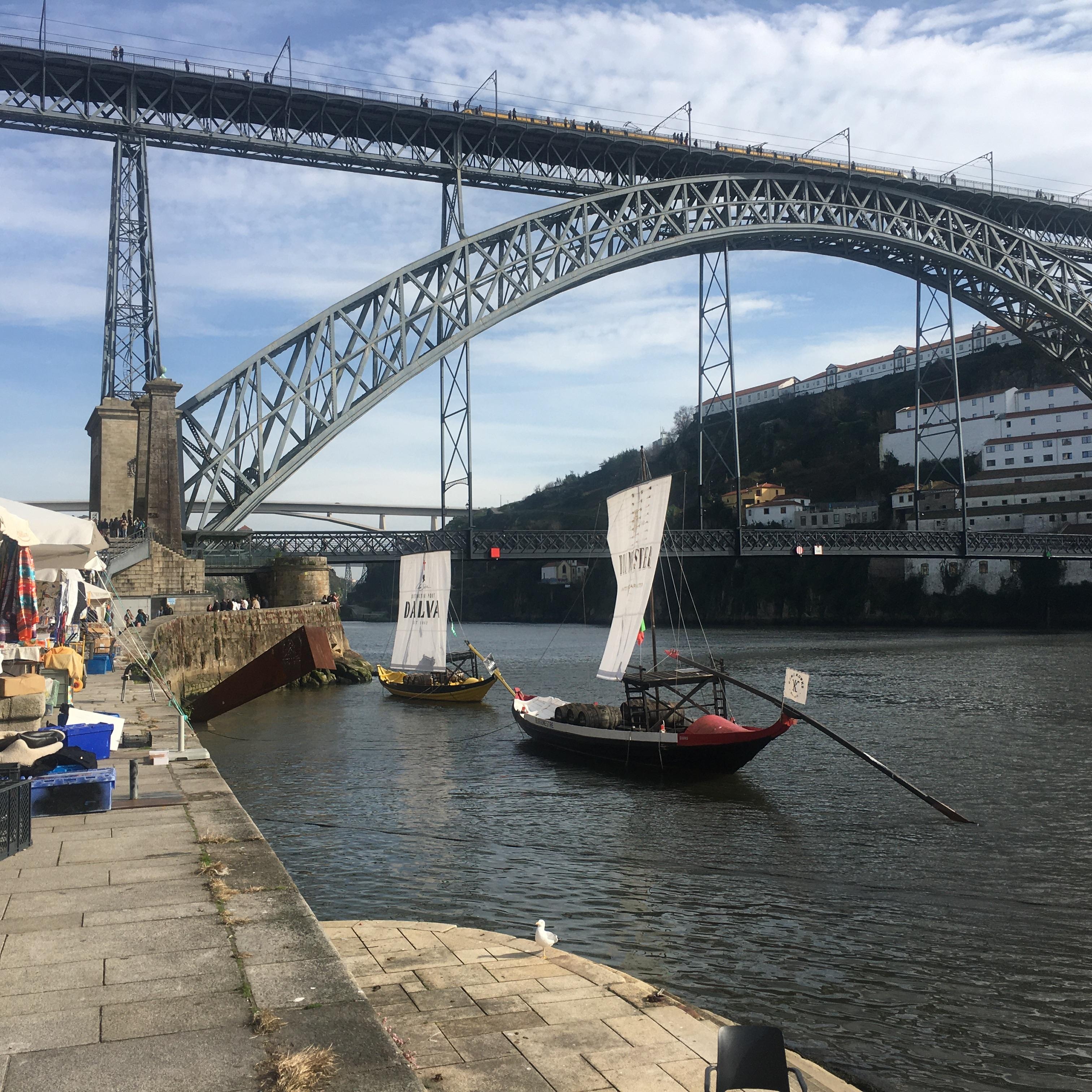 Na Ribeira, o Douro sempre lindo.