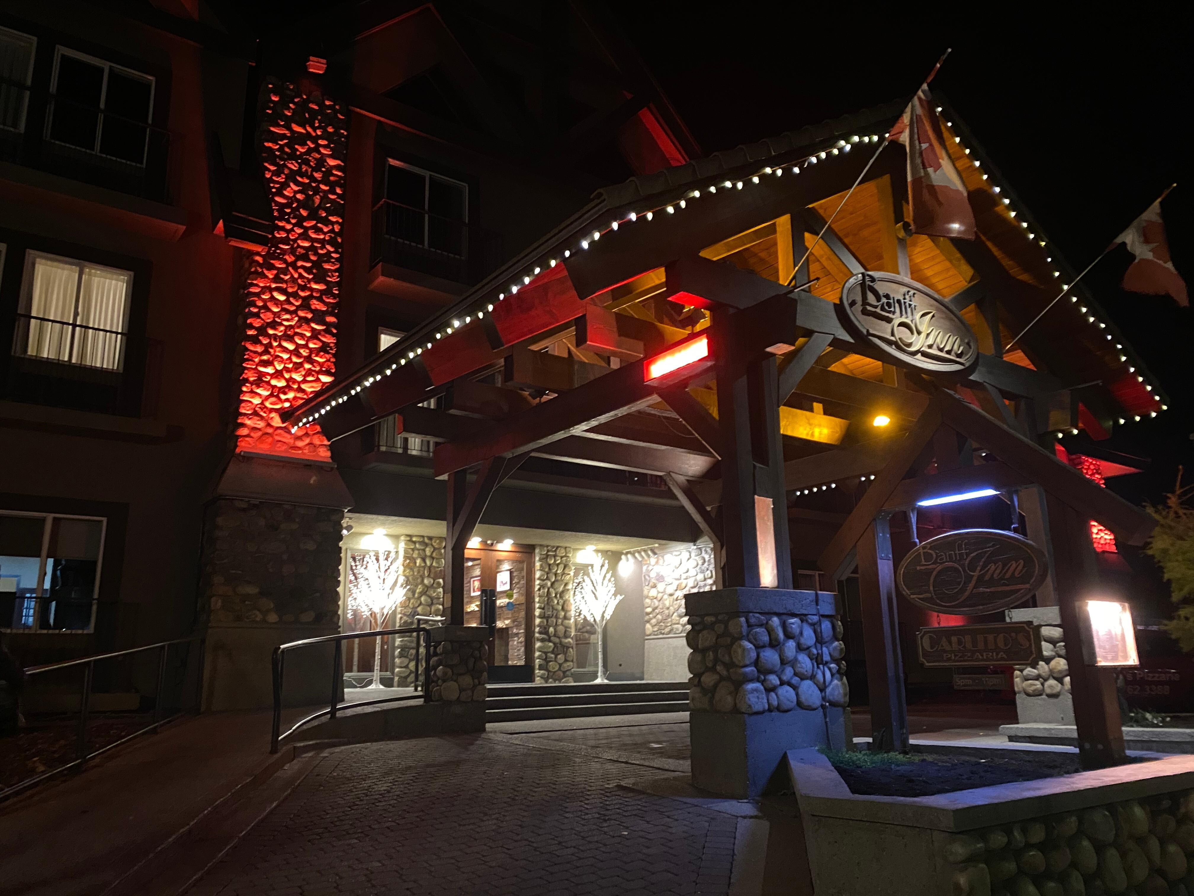 Book Banff Inn in Banff | Hotels.com