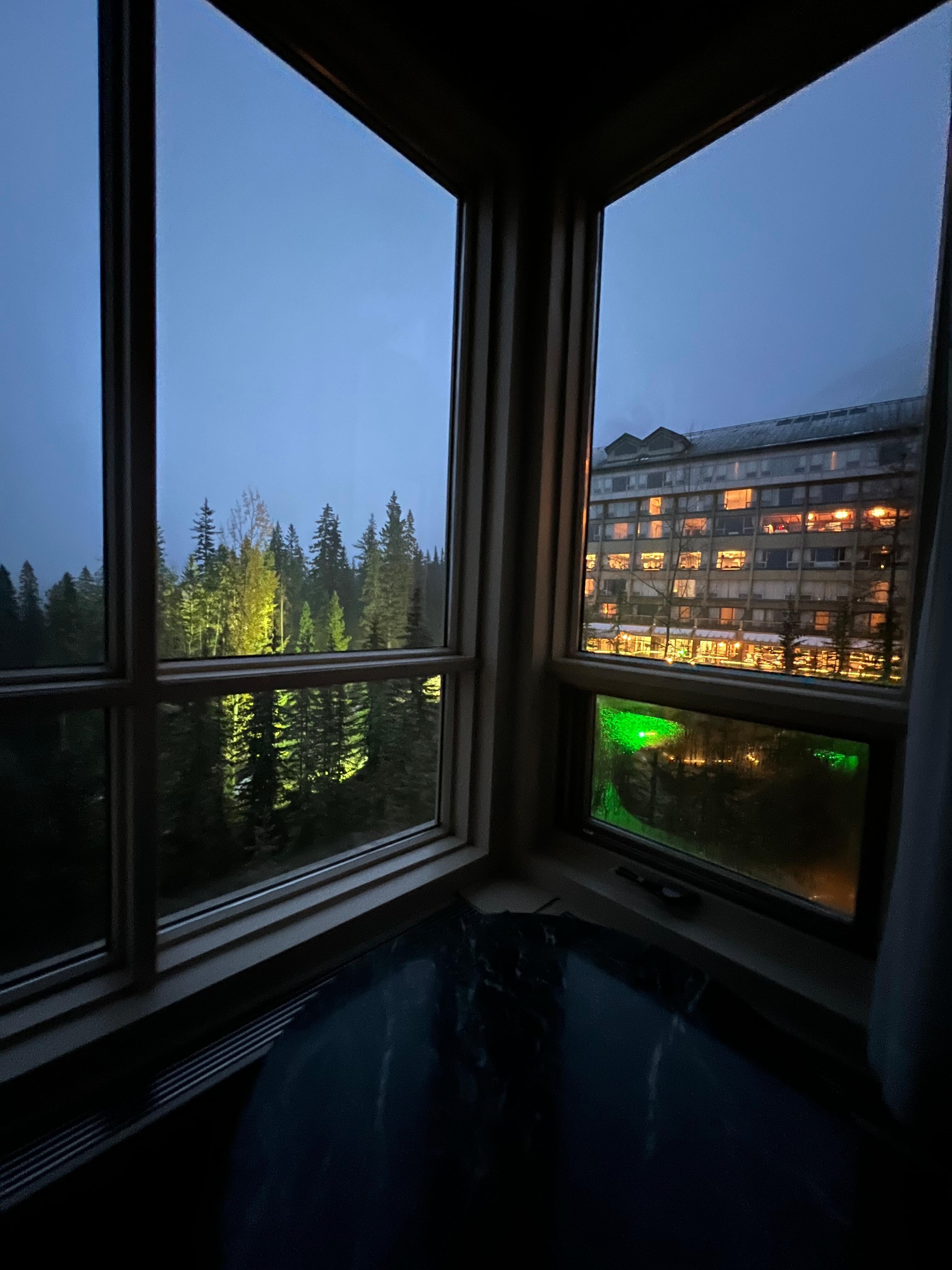 Book The Rimrock Resort Hotel in Banff | Hotels.com