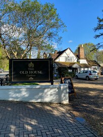 The Old House Inn