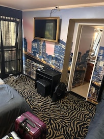 Habitación triple mínima.