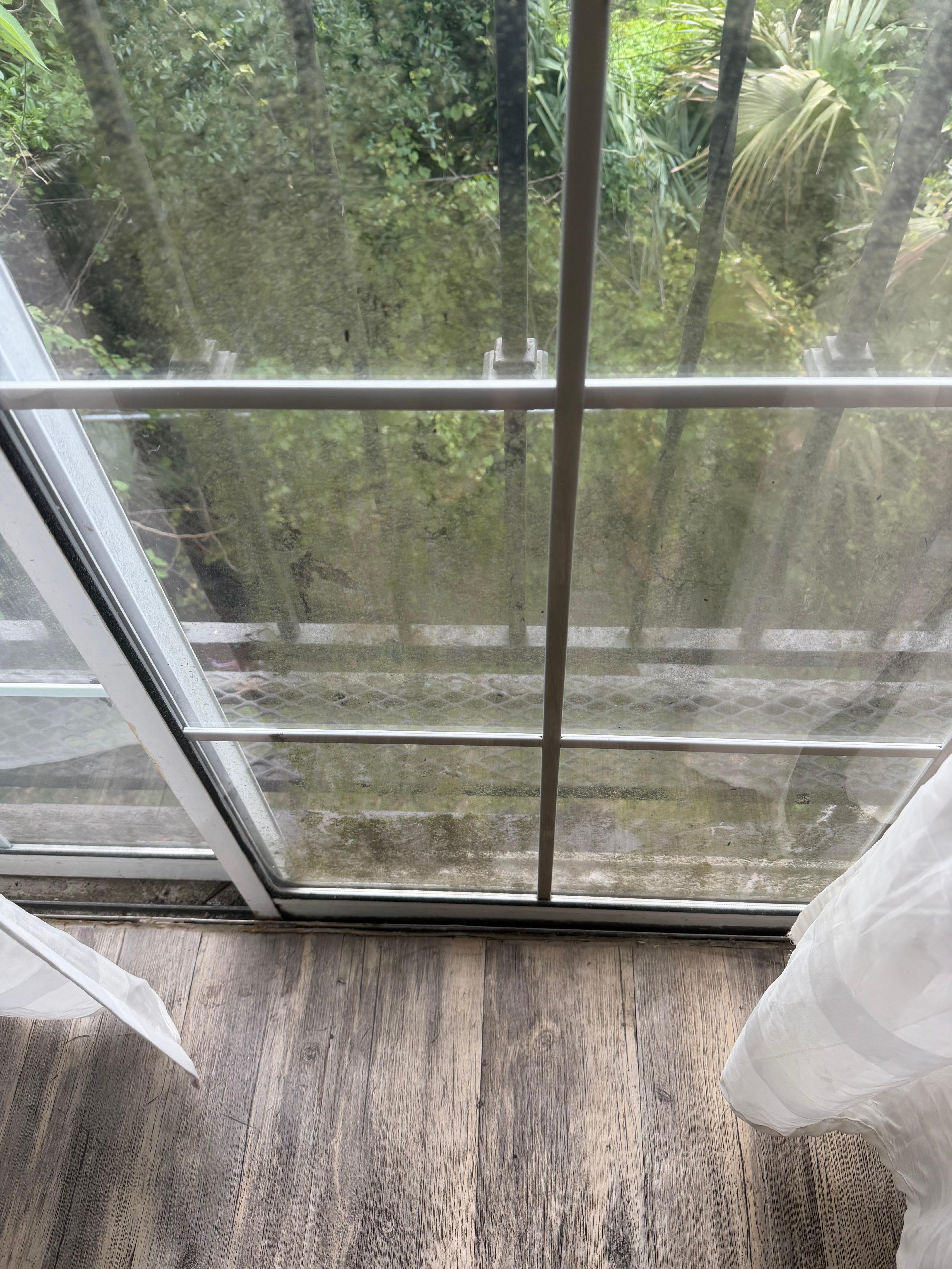 Sliding doors