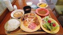 朝食
