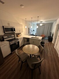 Unidade 717 - Sala/Cozinha