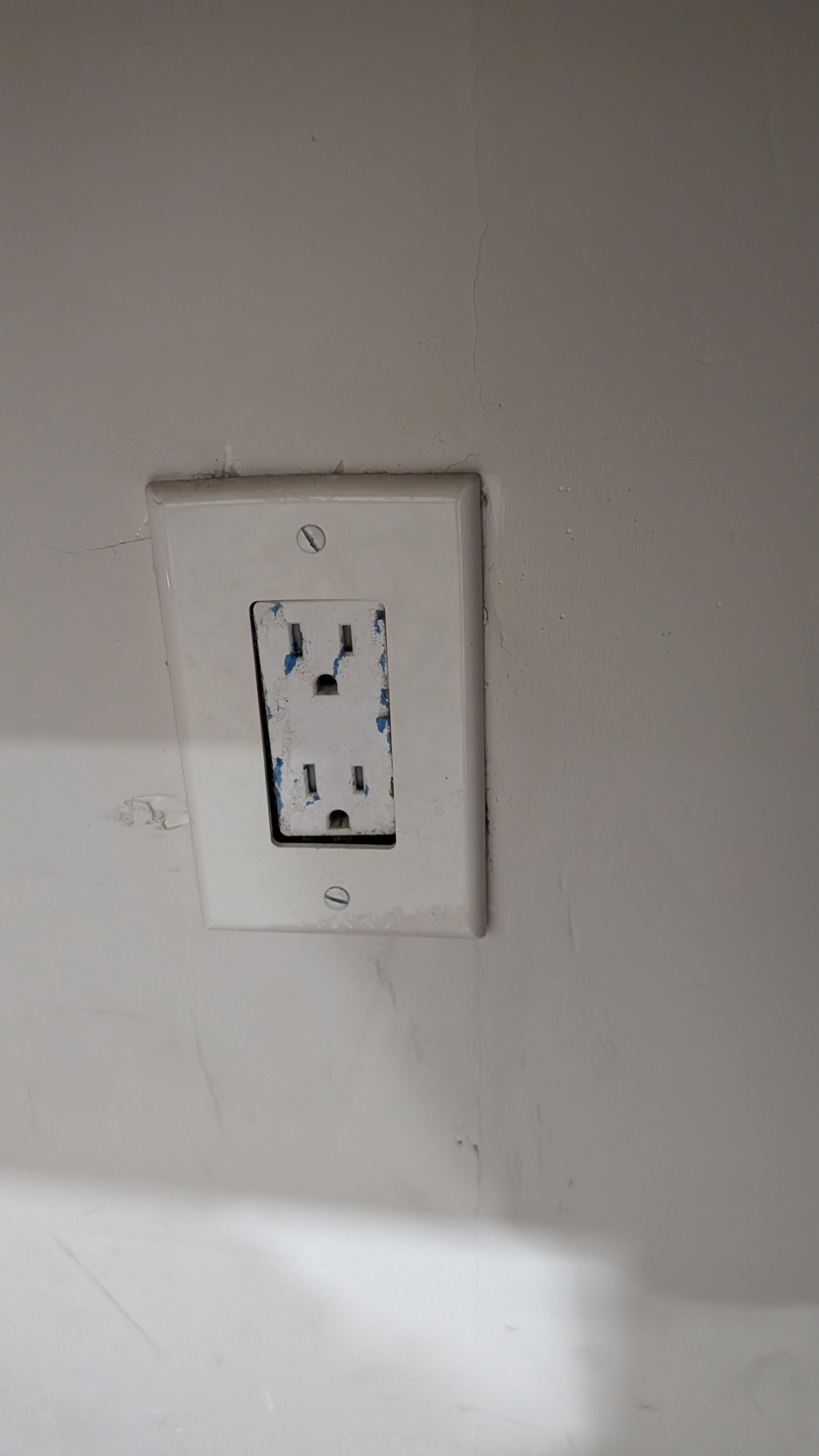 Was afraid to use this outlet as it did not seem secure