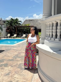 Back pool